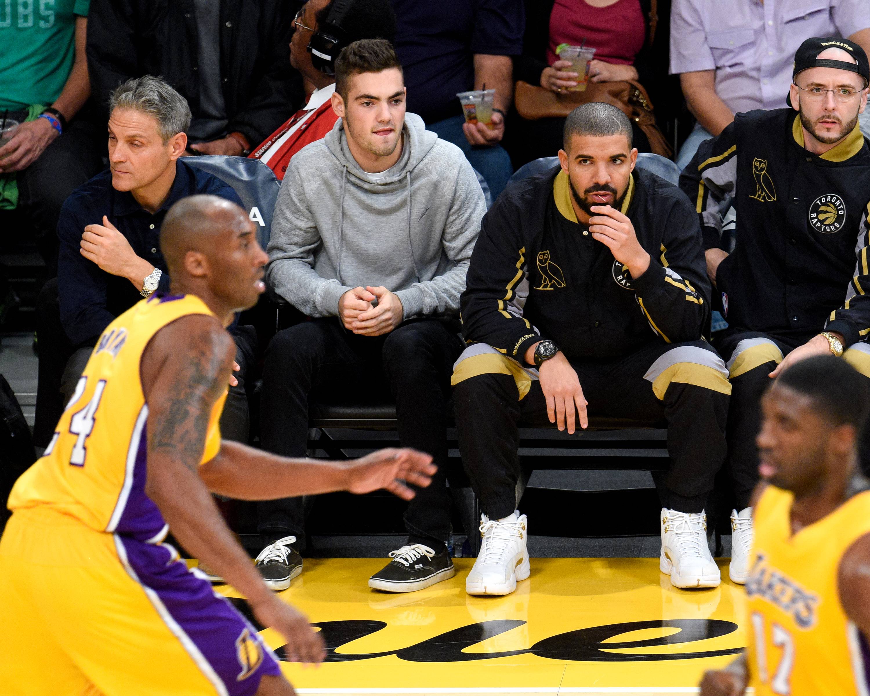'Kobe ‘Bout to Lose - Image 2 from 10 Times Drake Was With You Shooting ...