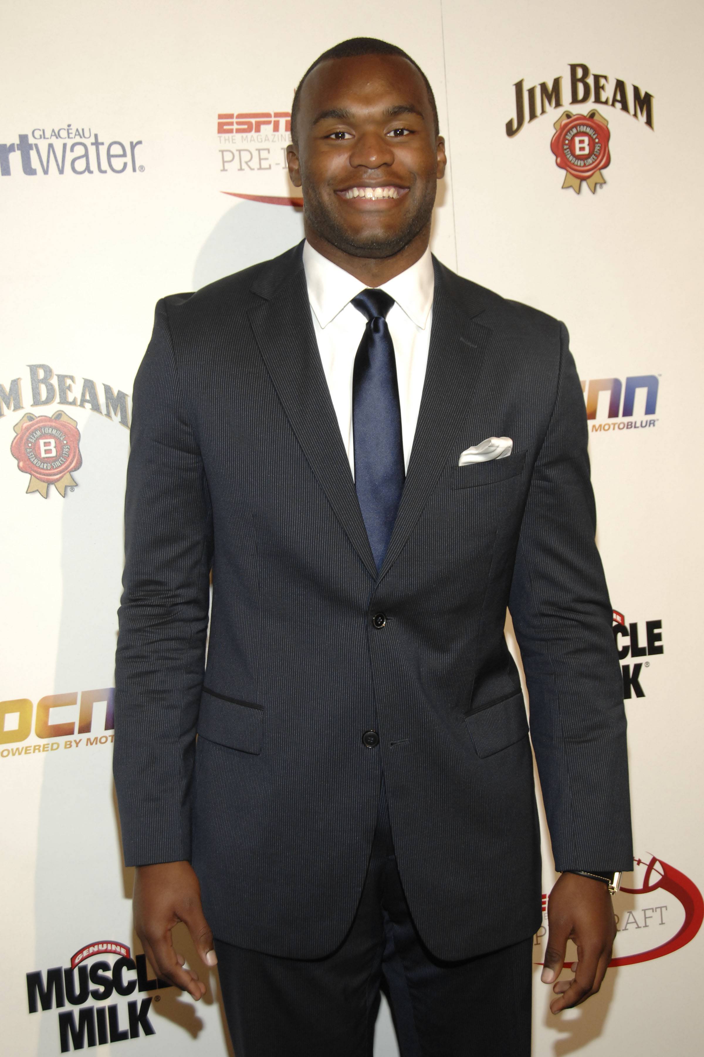 Former NFL Player Myron Rolle Is Now A Doctor Fighting Coronavirus ... Former NFL Player Myron Rolle Is Now A Doctor Fighting Coronavirus ...