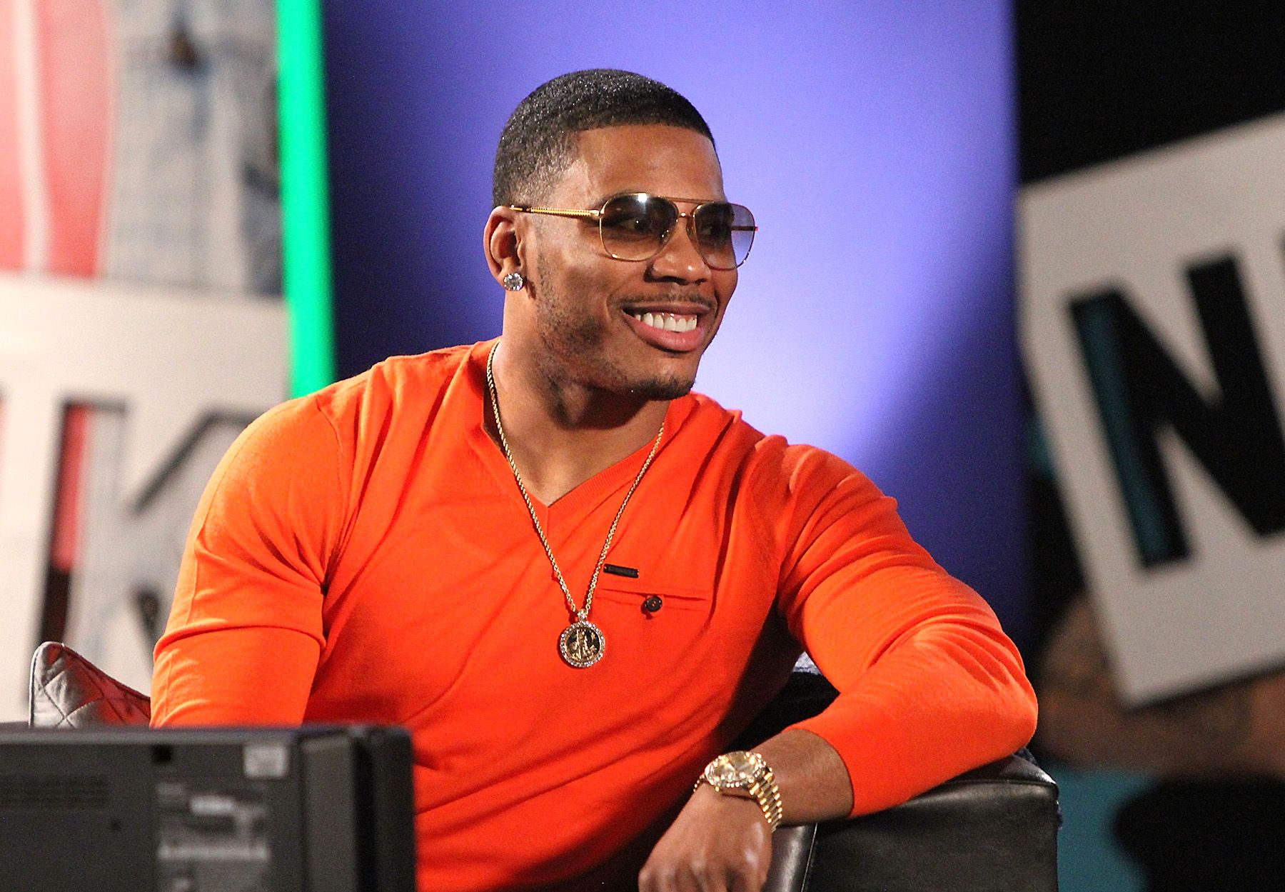 Money Shot - Nelly - Image 17 from Nellyville: The Family Special ...