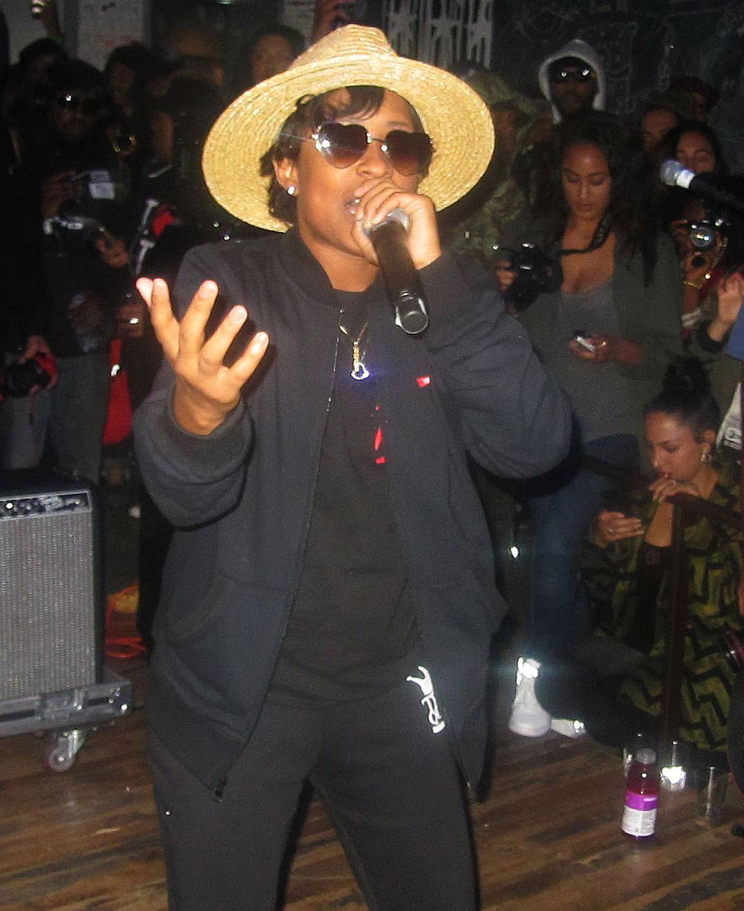 Ballin' - As an - Image 3 from 8 Things You Didn't Know About DeJ Loaf ...