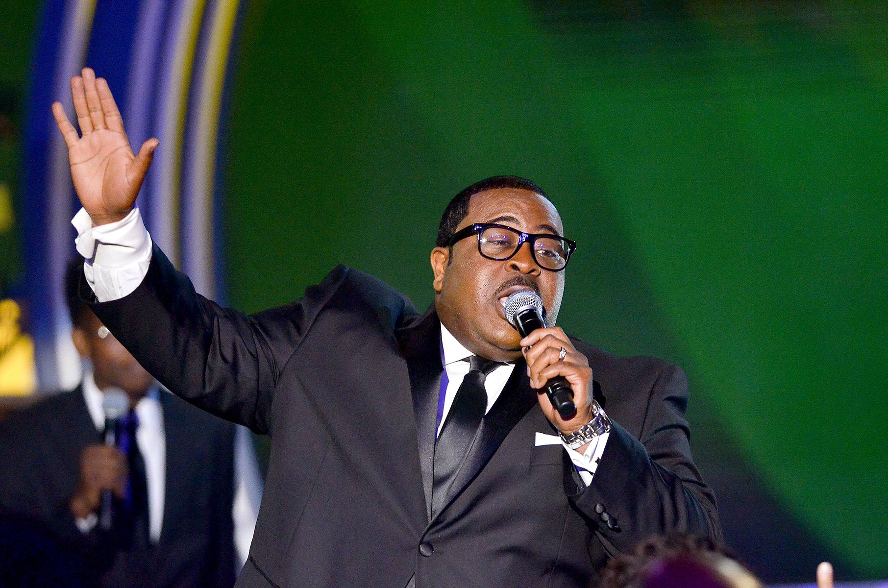New to the Stage - Image 5 from Best Bobby Jones Gospel Moments: Season ...