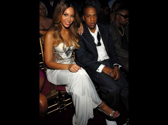 Jay & Bey Vs - Image 9 from Last Week In Music 8/16-8/22 | BET