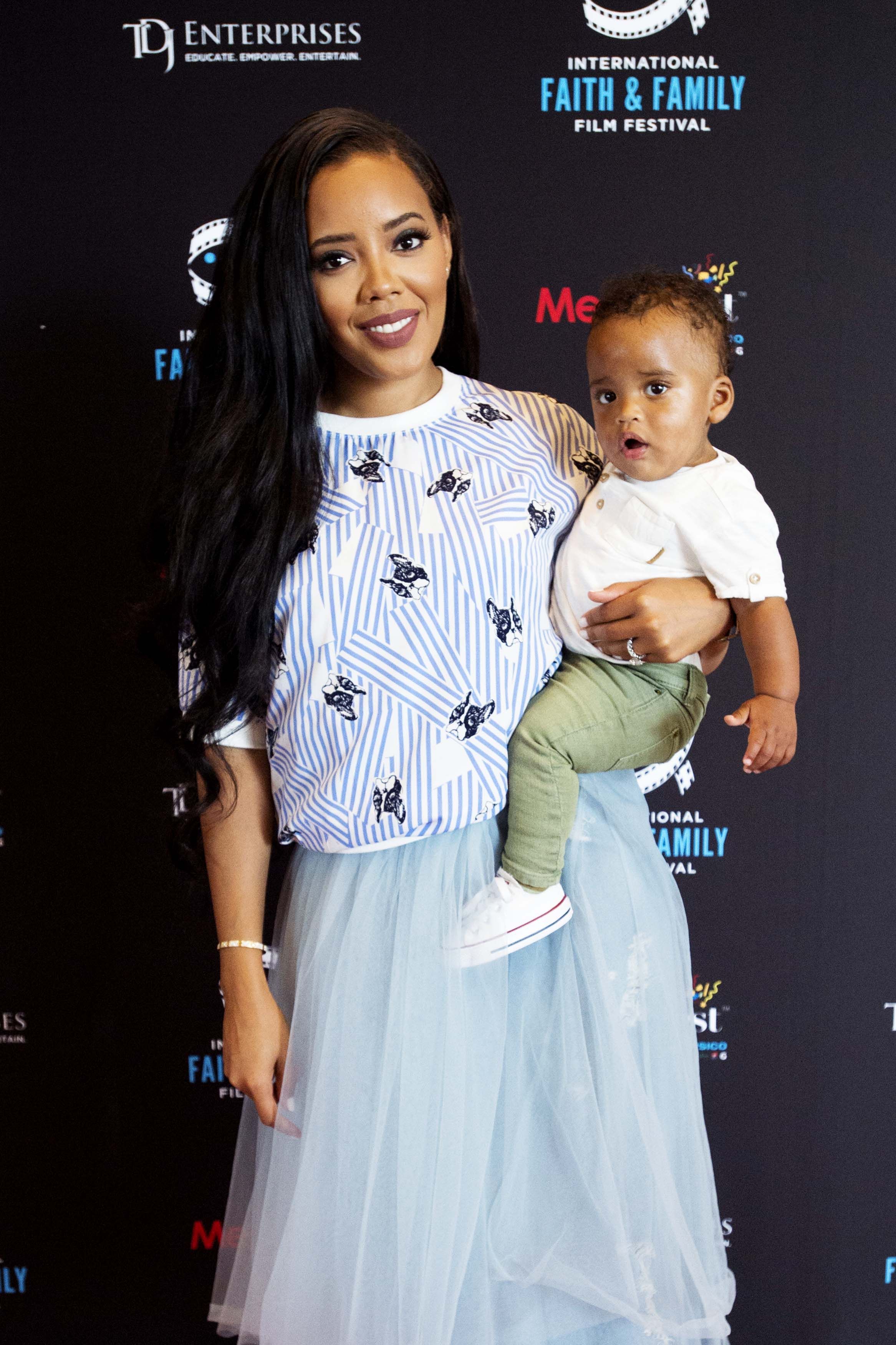 See Angela Simmons Boxing While Holding Her Baby | News | BET