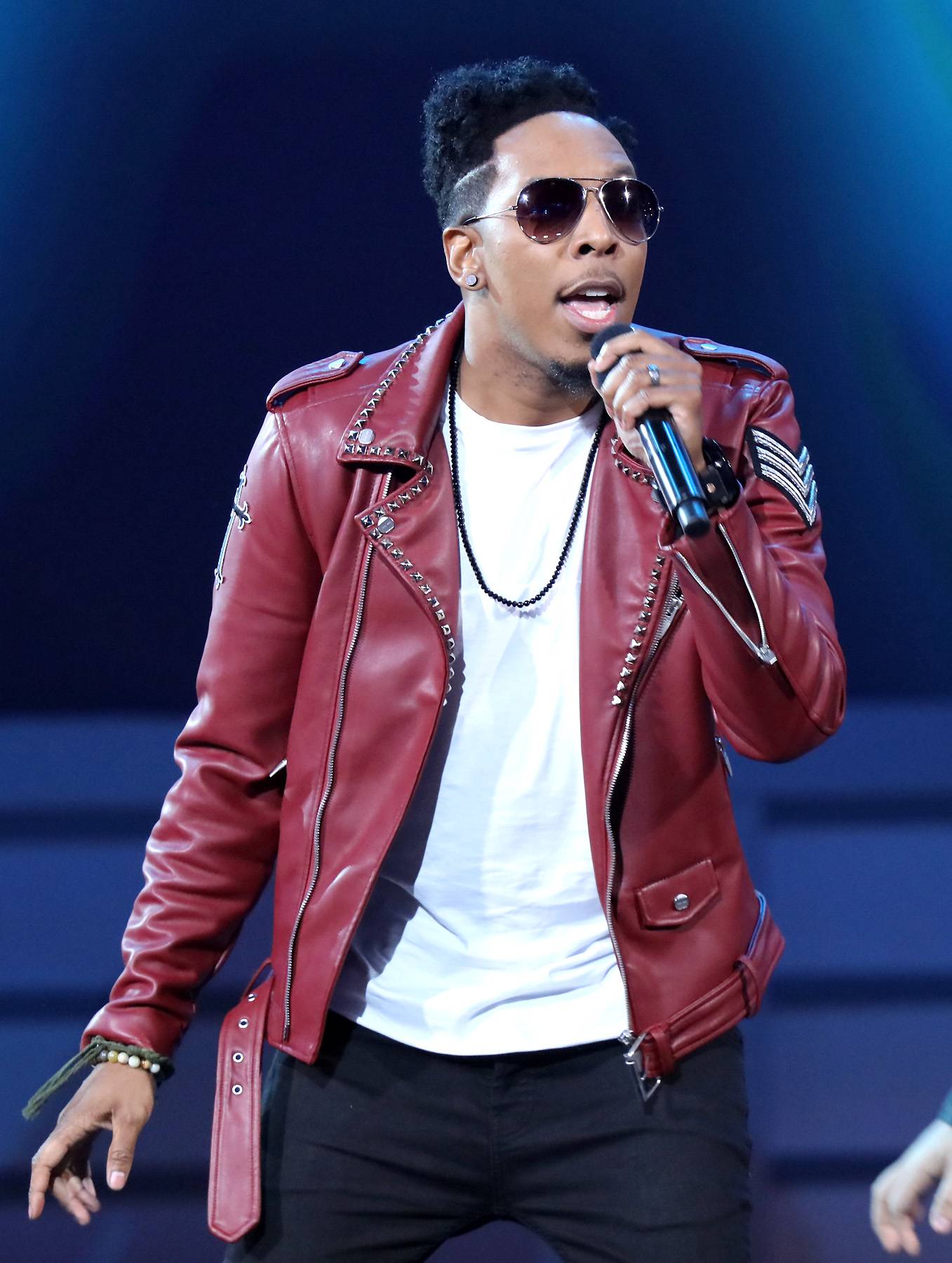 2Live - Deitrick Haddon - Image 2 from Show Highlights | BET