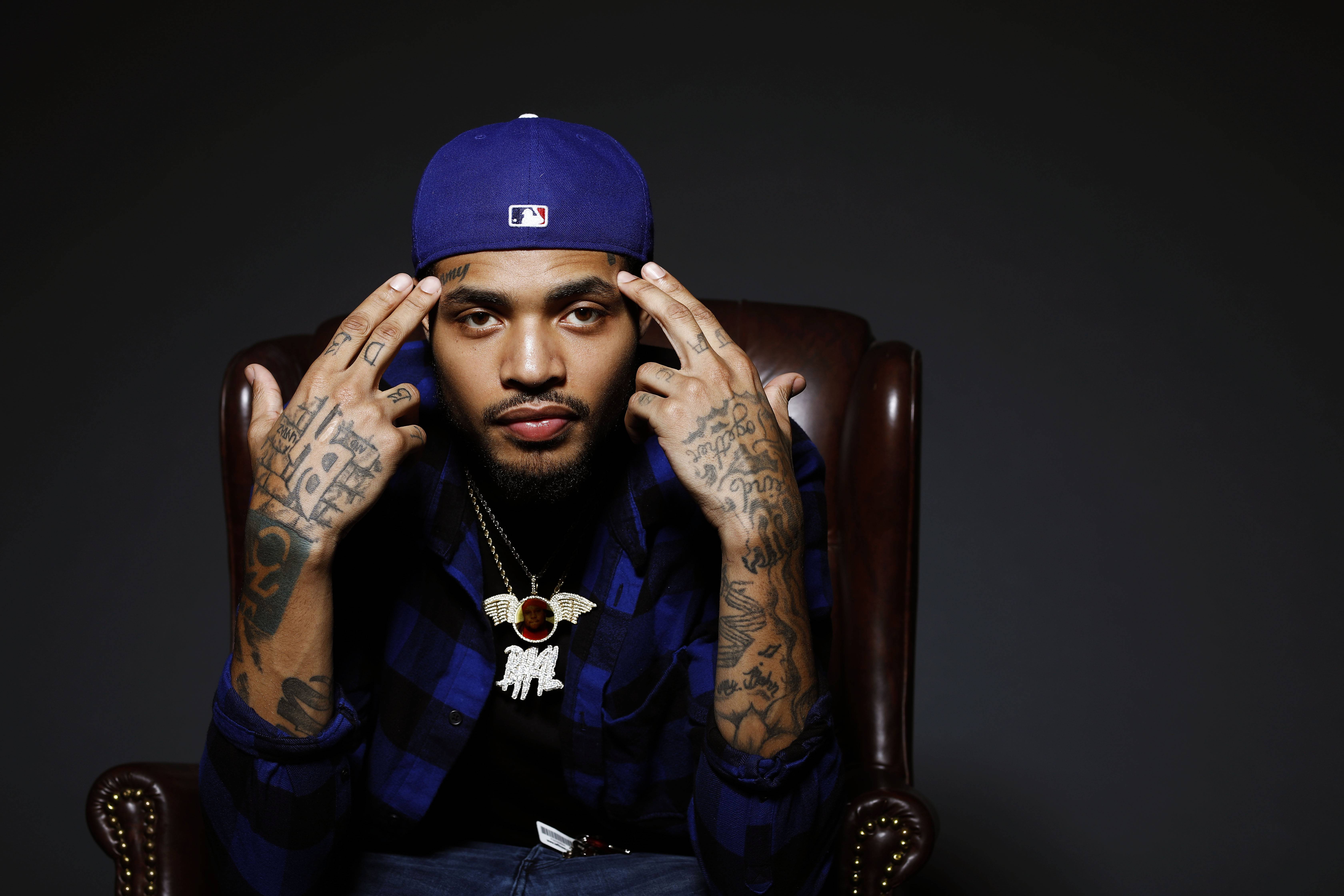 Rapper Bandhunta Izzy has - Image 2 from 2019 BET Hip Hop Awards ...