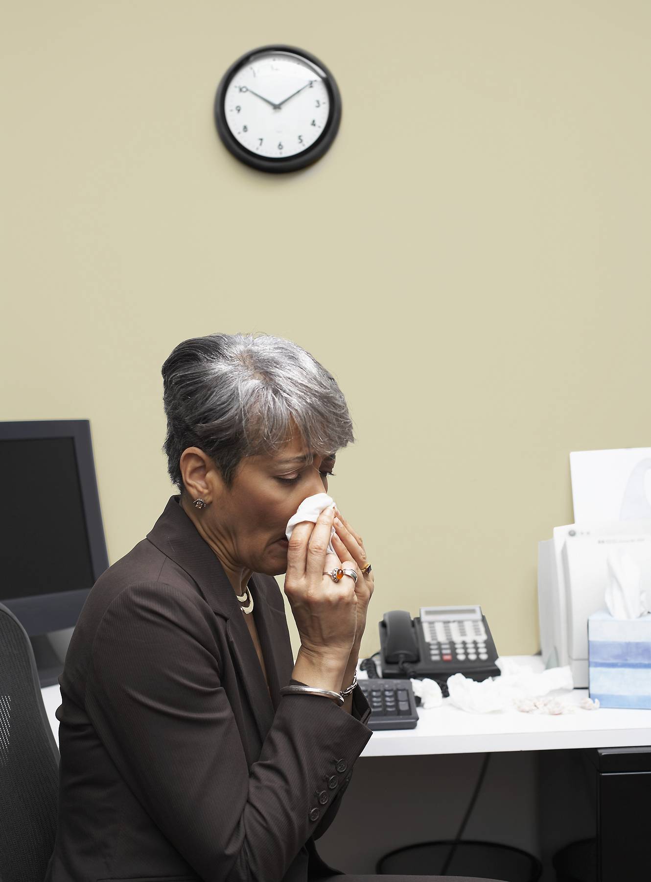 Workplace Cold and Flu Tips to Protect Your Sick Day | News | BET