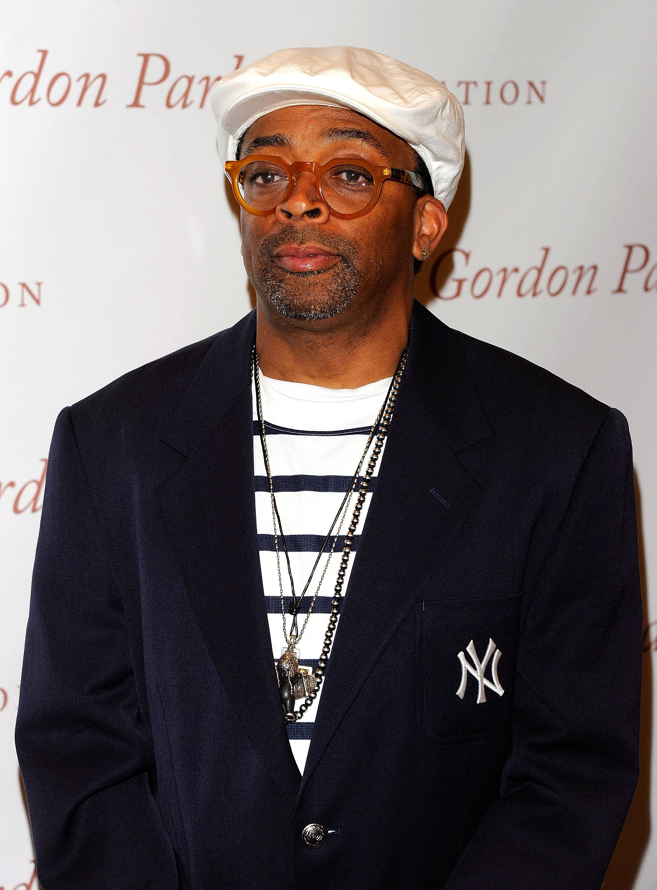 Jodie Foster Inside Man Legs