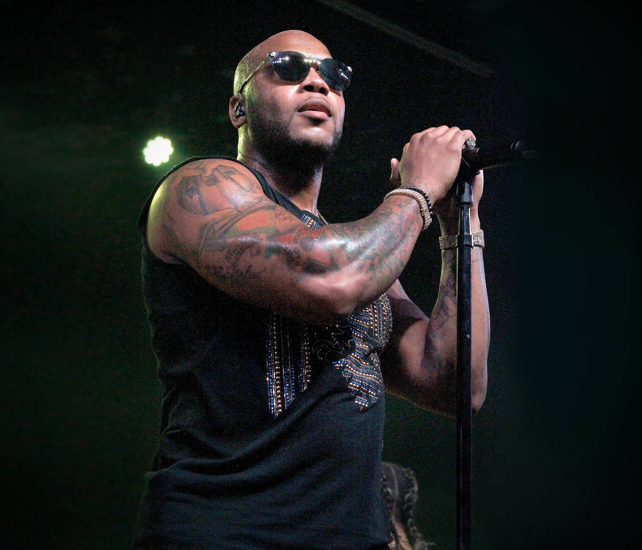 FLO RIDA - (Photo: - Image 12 from Full List Of Hip Hop Awards 2017 ...
