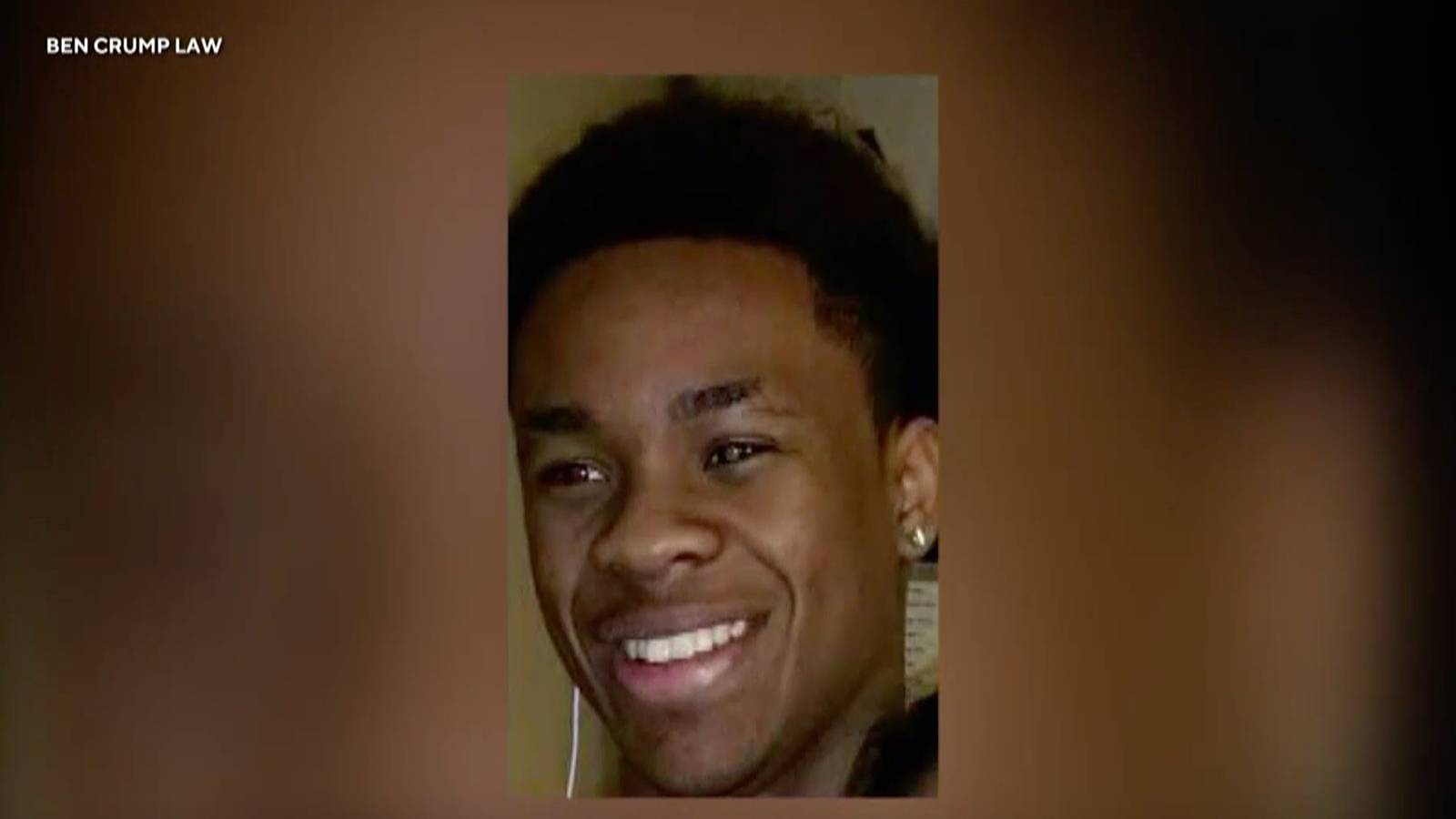 Killing of Amir Locke By Minneapolis Police Sets Off Anger In A City ...