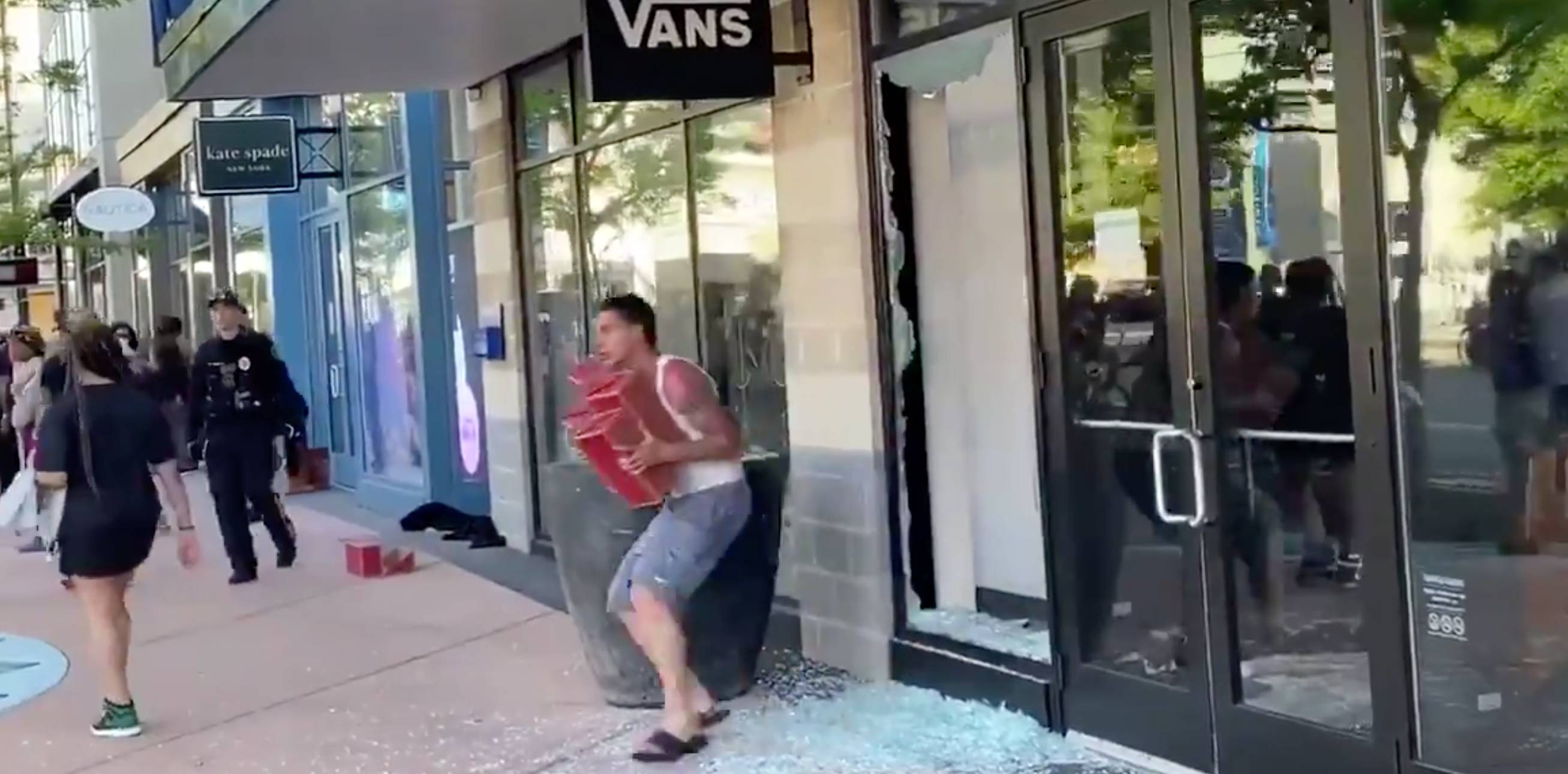 White Extremists Terrorize and Loot: 18 Videos of Destruction Black ...