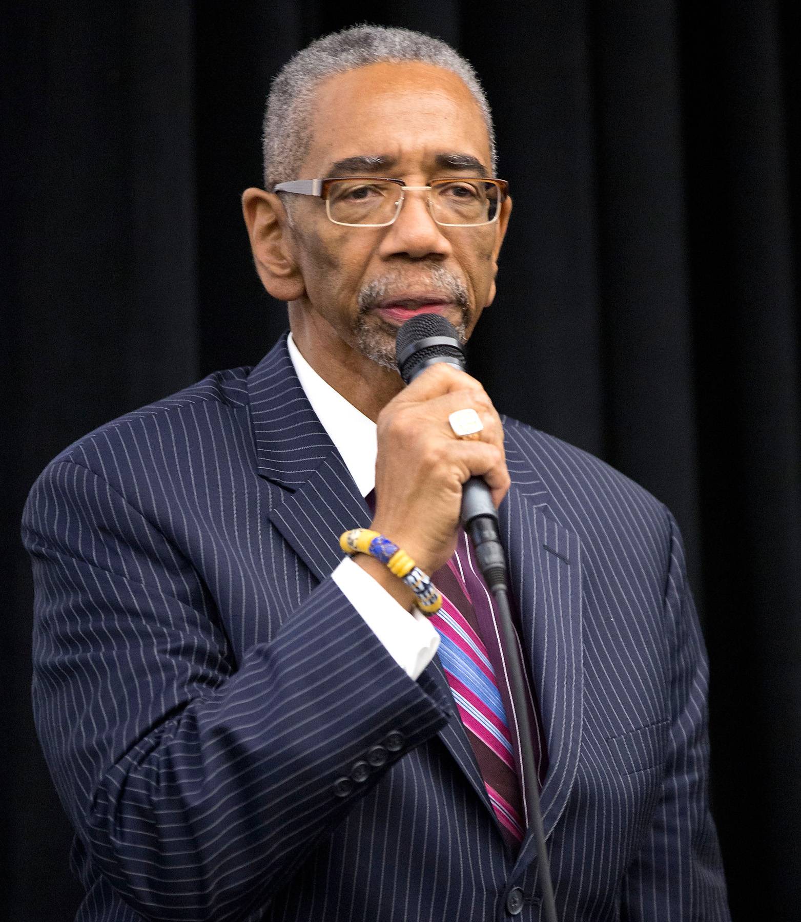 Rep. Bobby Rush Slams "White Boy" Solution to Chicago's Gang Violence ...