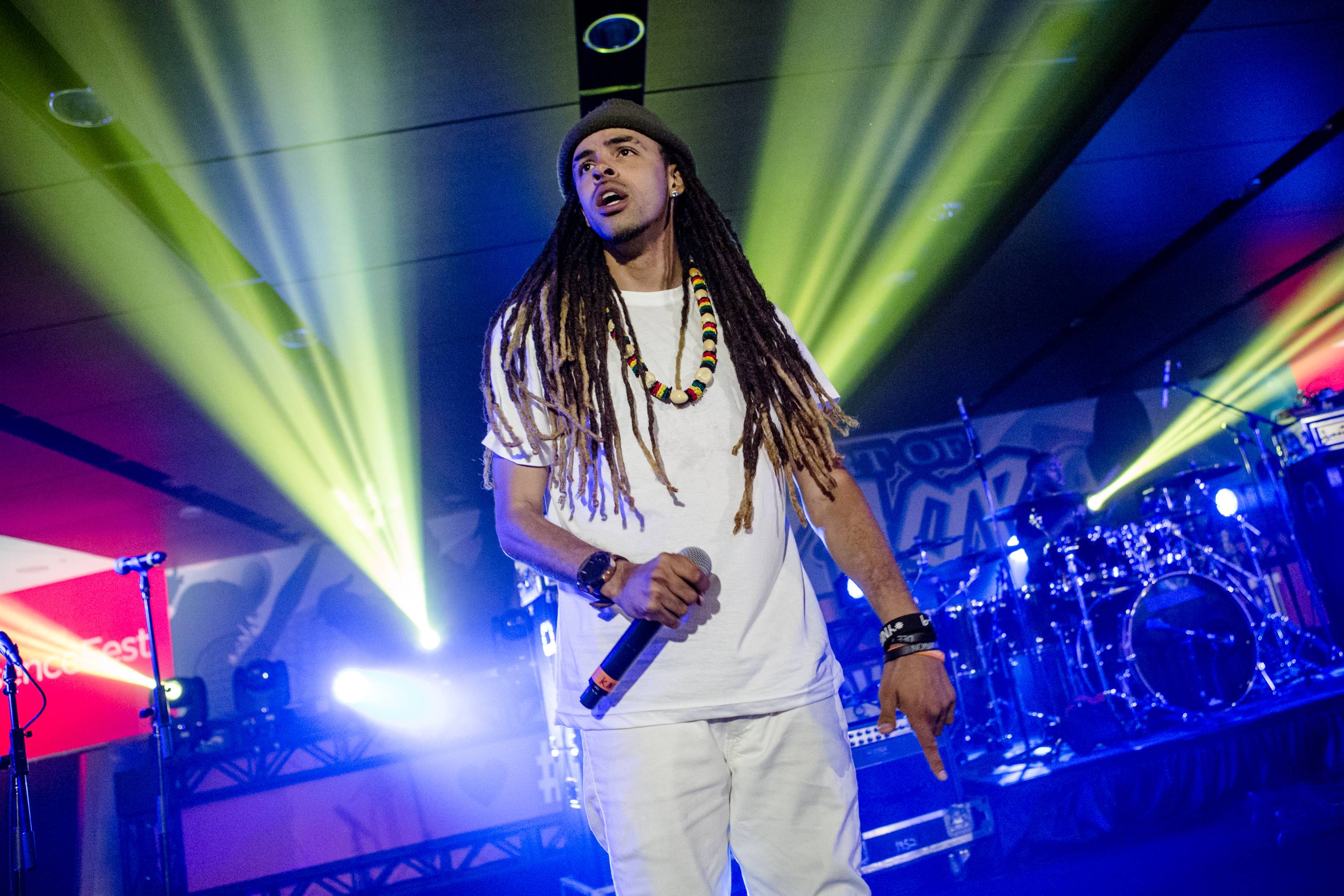 Rapper Dee-1 Drops Gems On How He Paid Off His Student Loans And His ...