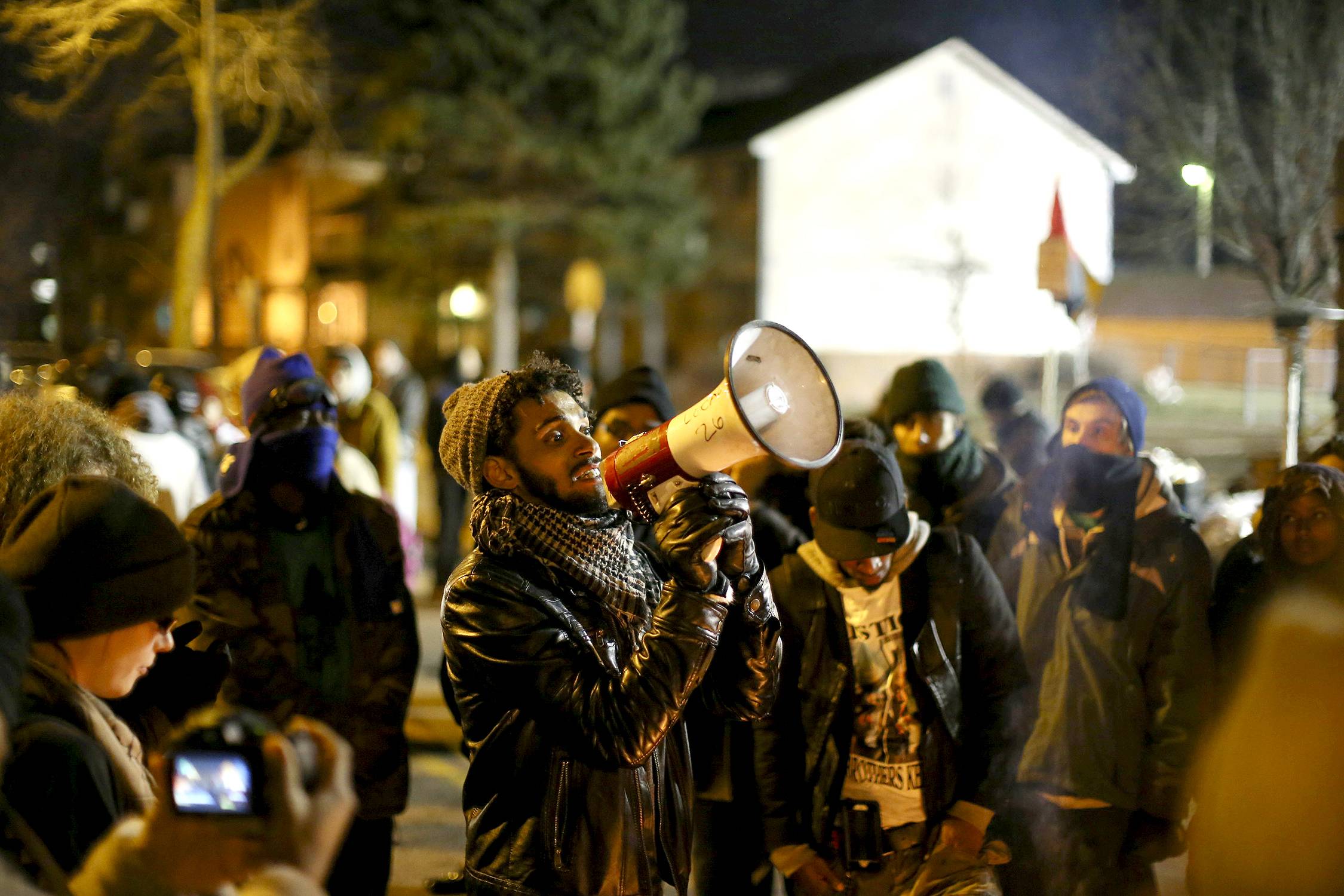 Update: Three Arrested in Connection to Shooting at Jamar Clark ...