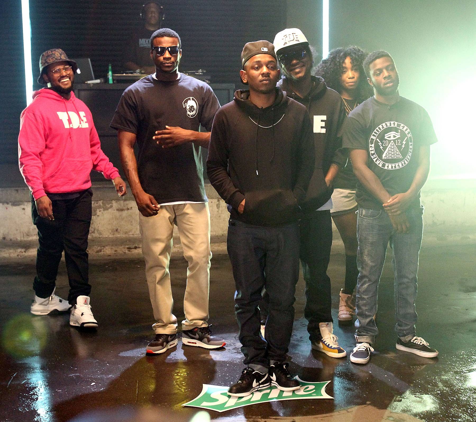 Illest Bars Ever! - - Image 1 from Hip Hop Over the Years | BET