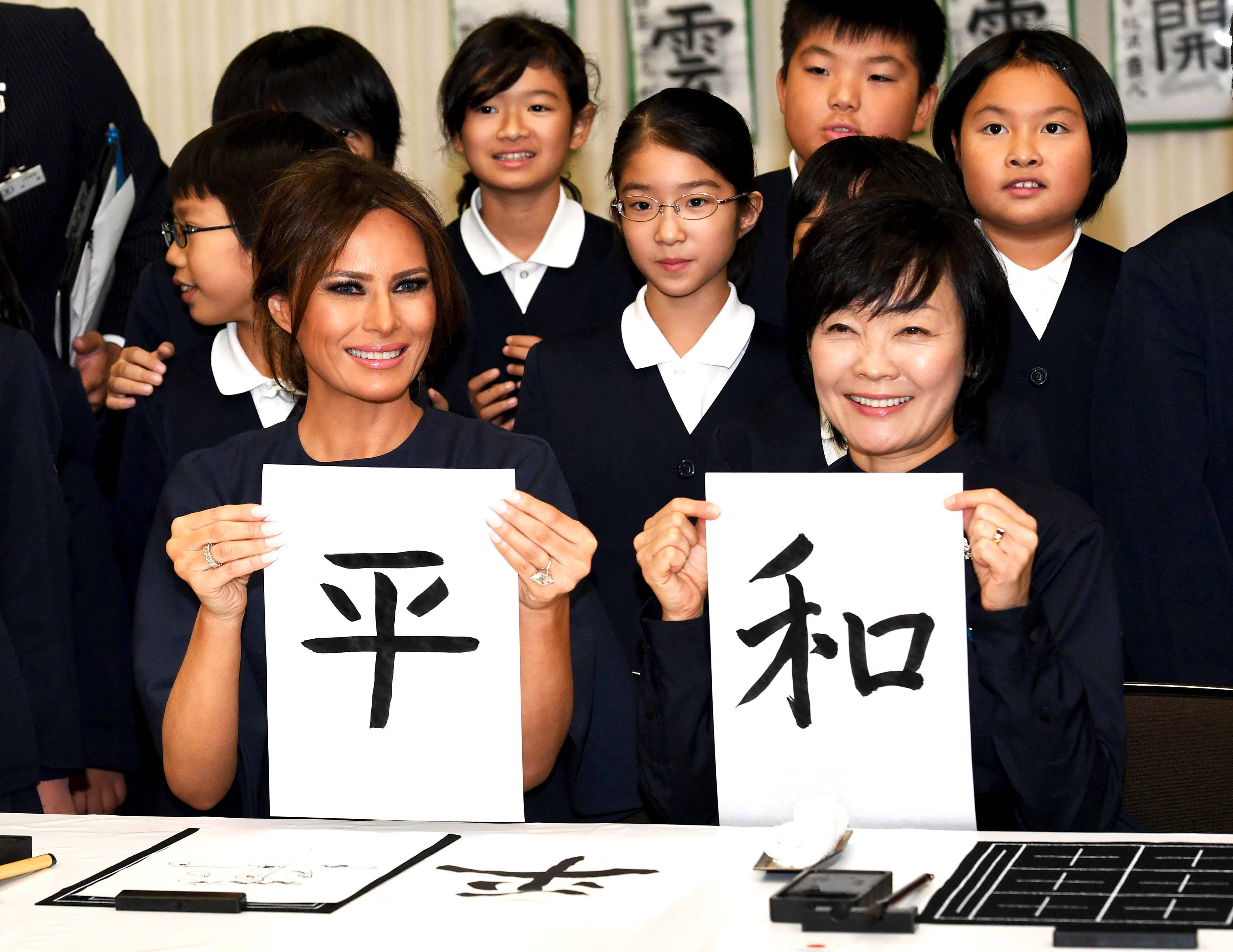 Melania Trump Learned Calligraphy During Her Trip To Japan And Got ...