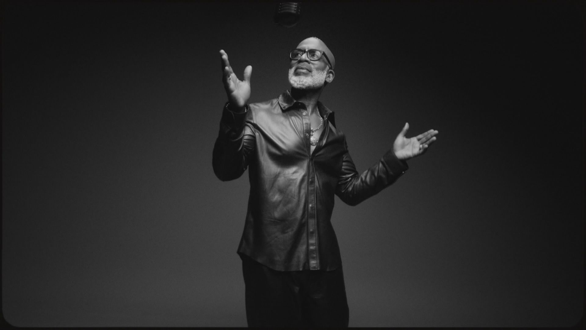 BeBe Winans ft. Gerald Albright - "Father in Heaven (Right Now ...