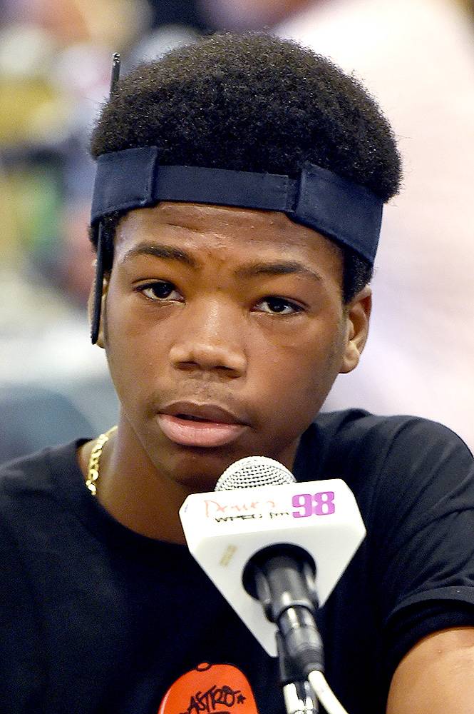 Astro - Rapper turned - Image 35 from Celebrities Hit the Radio ...