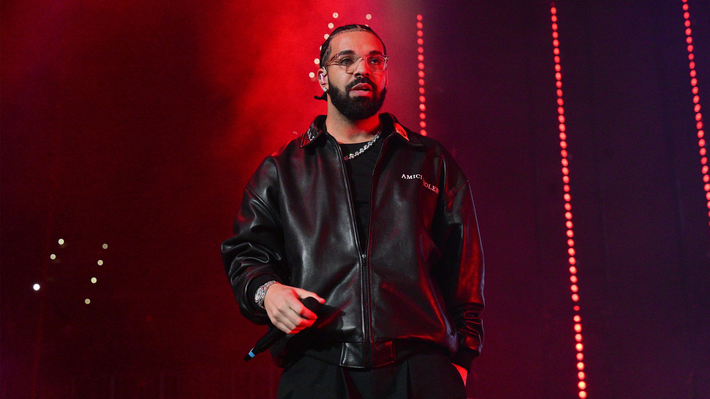 Woman Who Threw Her 36G Size Bra at Drake Speaks Out | News | BET