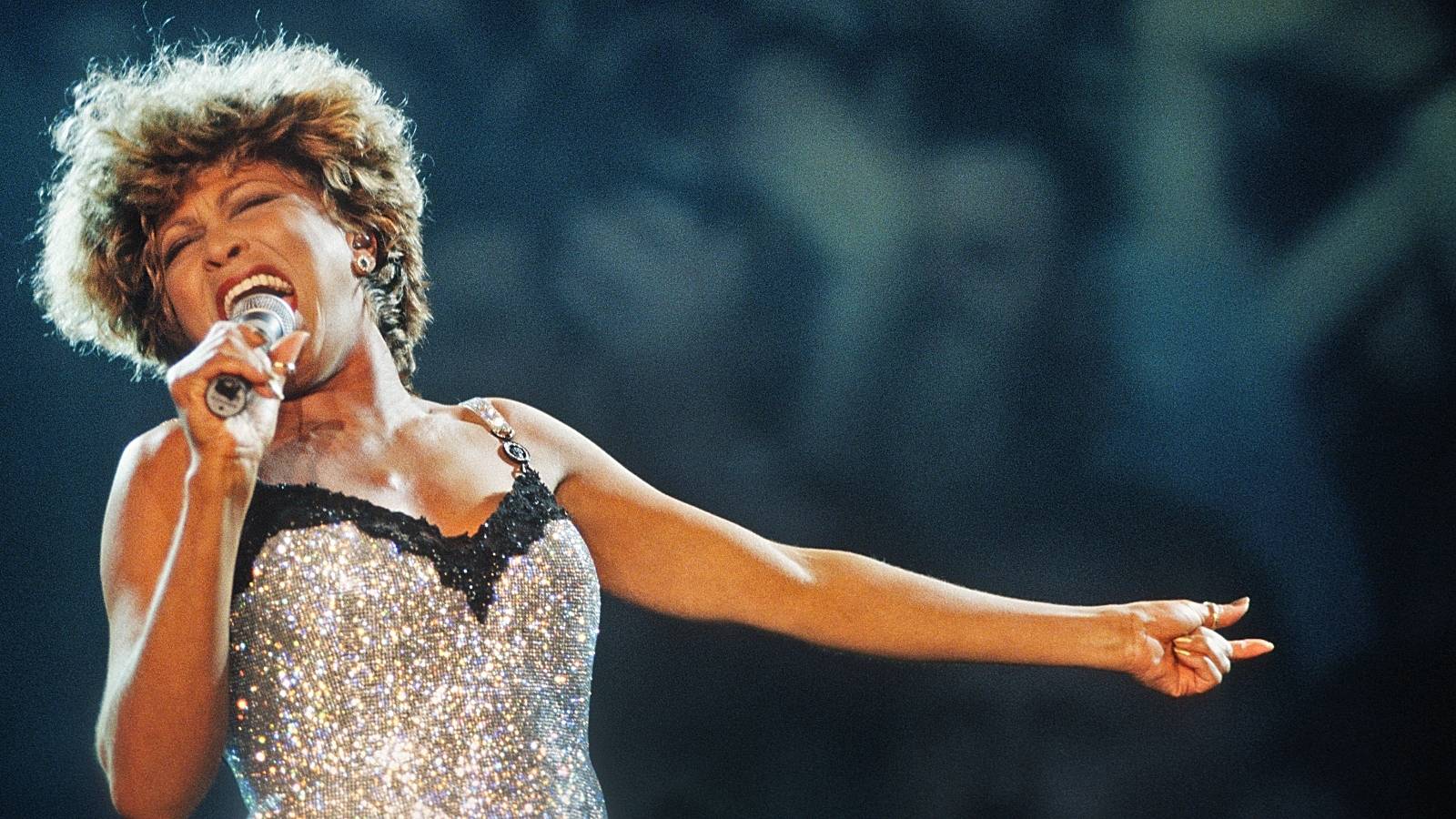 Diana Ross, Oprah Winfrey, Angela Bassett, Mick Jagger, and More React ...