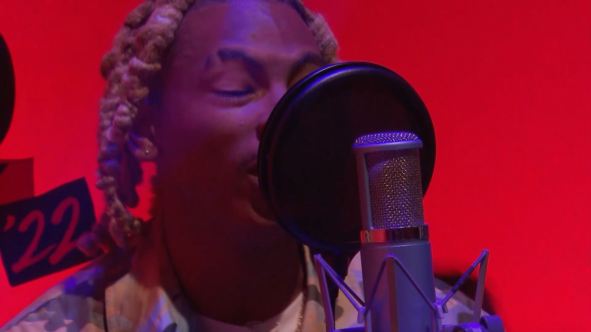 Tayy Brown Freestyles on Rap City '22 - BET Hip Hop Awards 2022 (Video ...