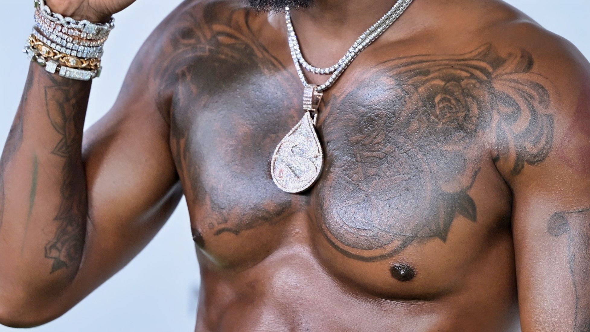 The bling is blinging - Image 1 from Hip Hop Awards 2023: Bling, Bling ...