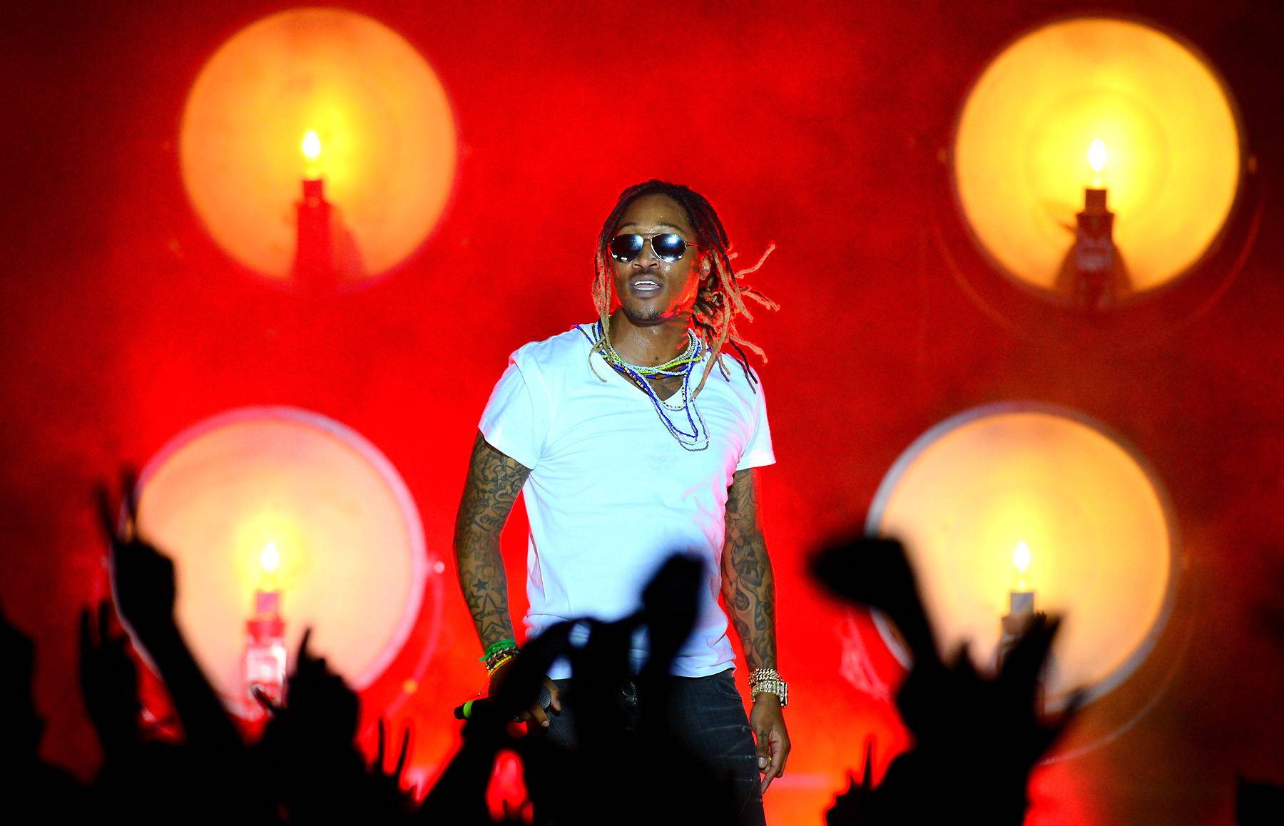 Future's Reaction To Hearing Desiigner's "Panda" In The Club Is ...