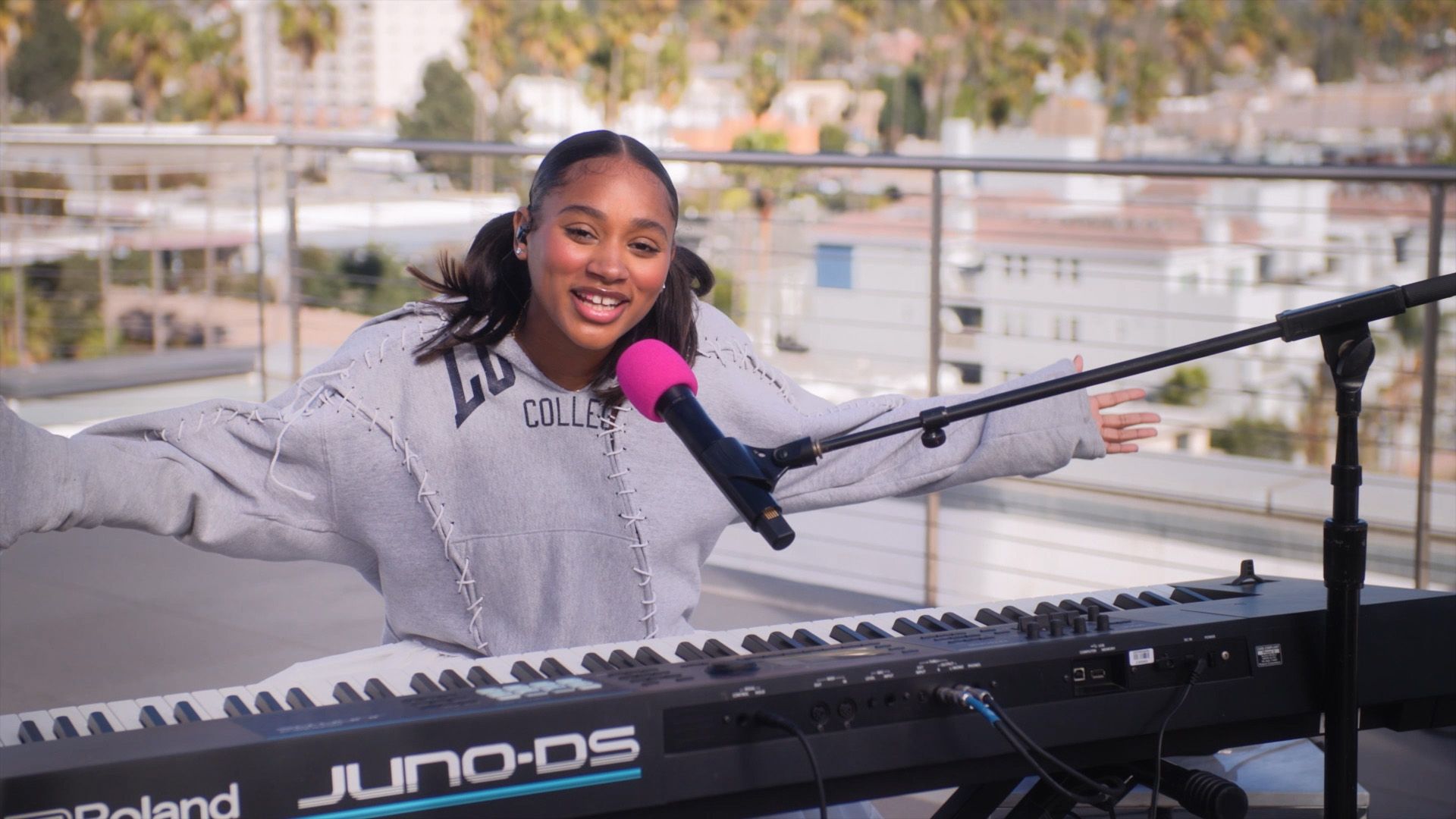 BET Amplified Artist Laila! Performs a Medley of Hits - (Video Clip ...