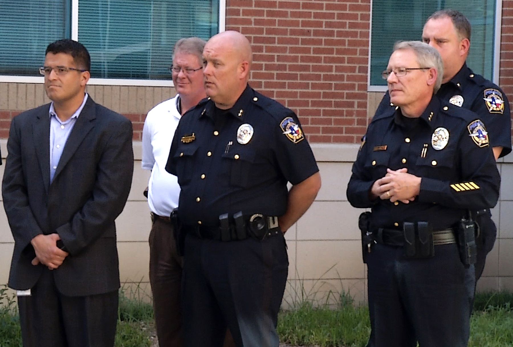 Officer Previously Accused of - Image 4 from Everything You Need to ...