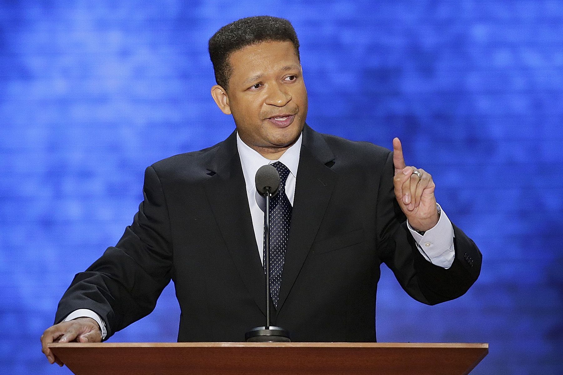 Artur Davis Crosses the - Image 15 from The Top Political Stories of ...