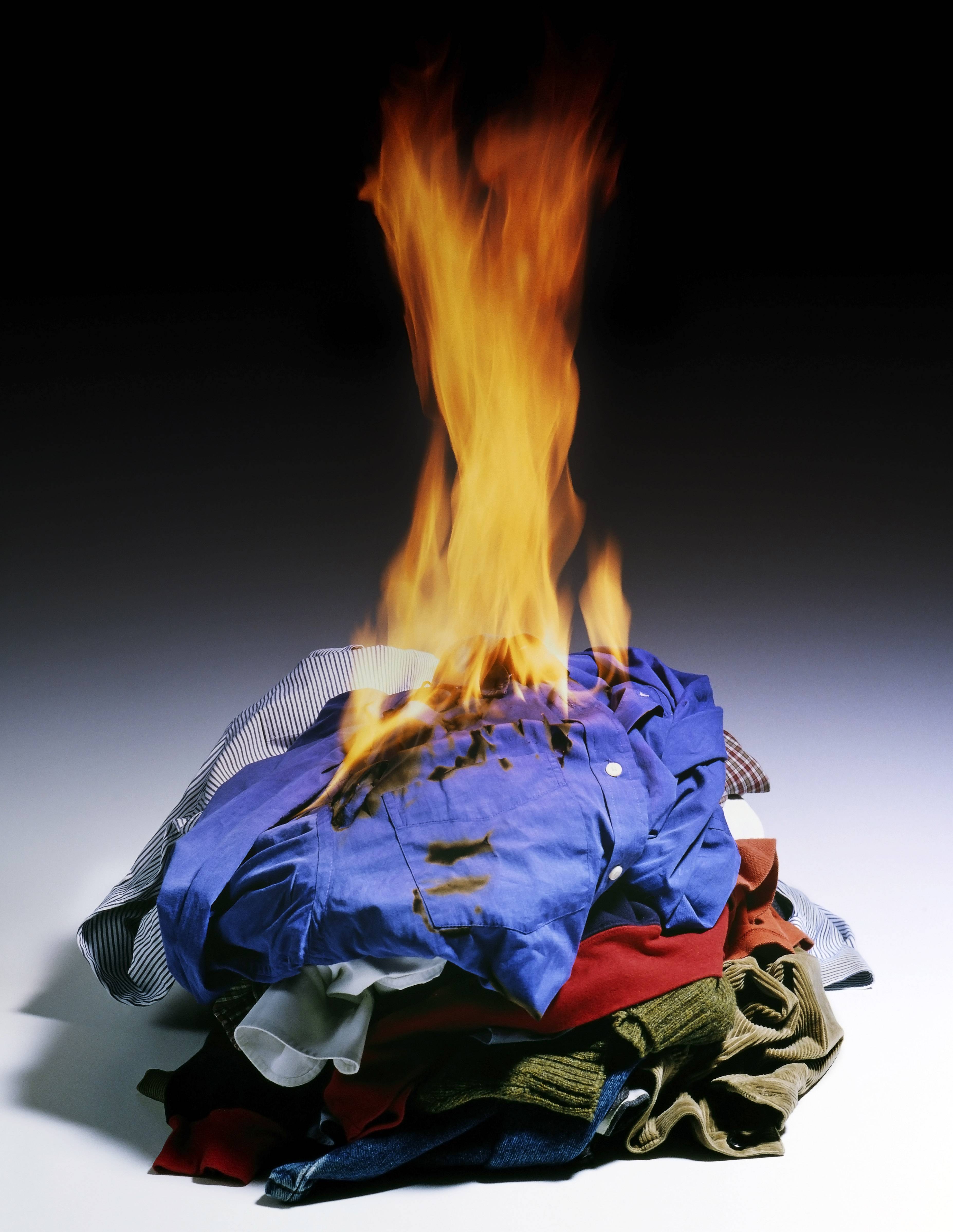 NYPD Detective Banned From Her Home After Setting Her Husband's Clothes ...