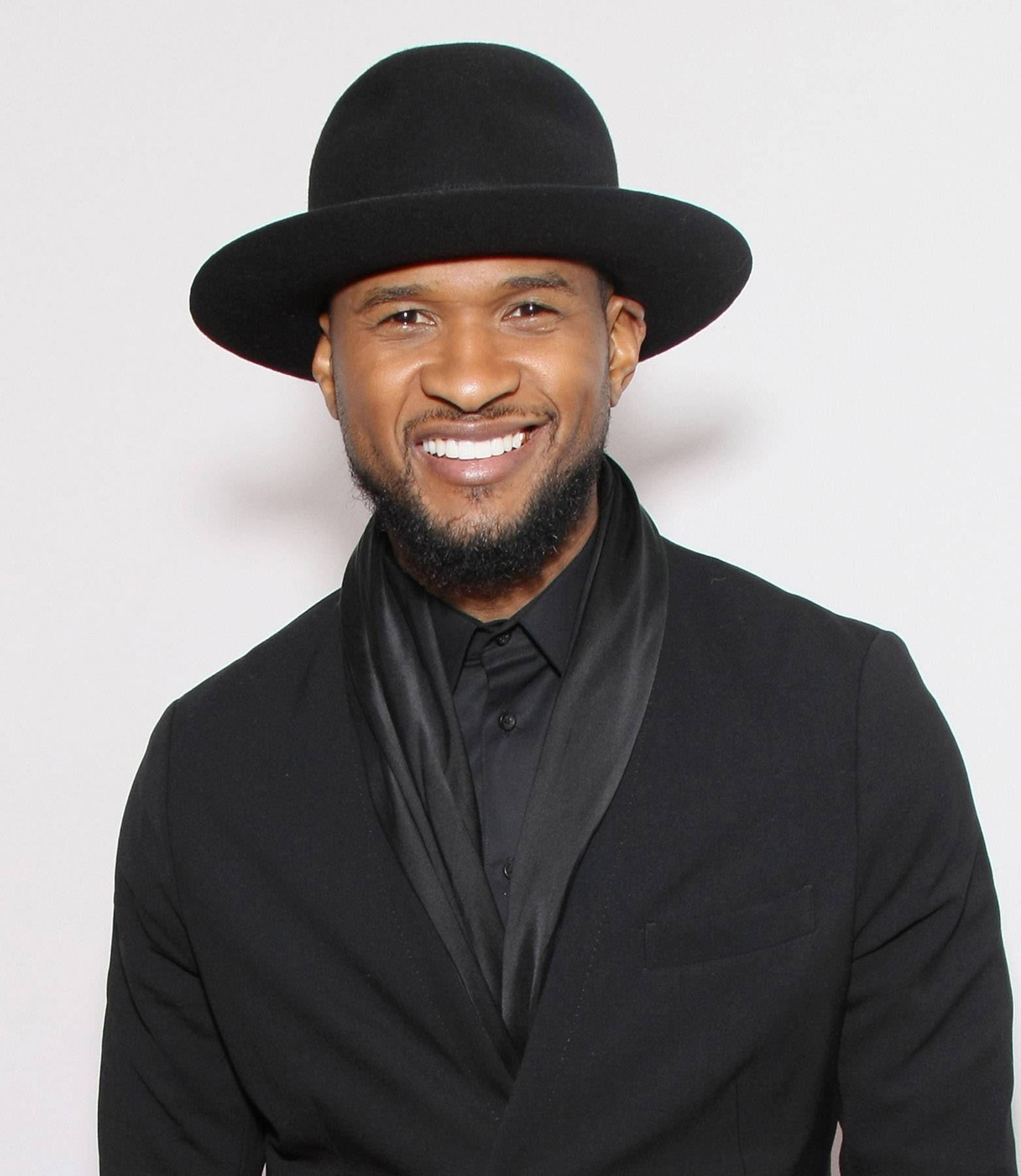 Usher - Once you - Image 1 from Hats on The BET Honors Red Carpet | BET