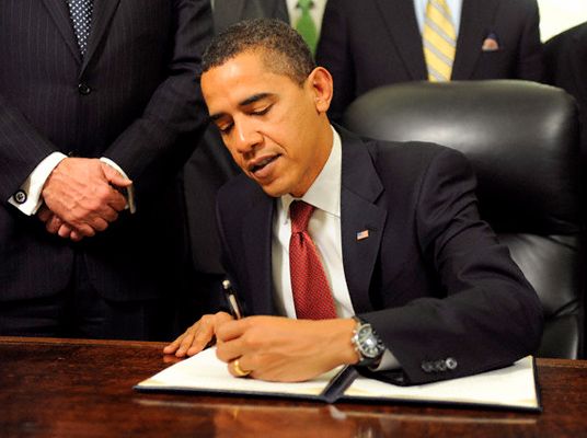 Closing Guantanamo - With - Image 15 from Obama First 100 Days | BET