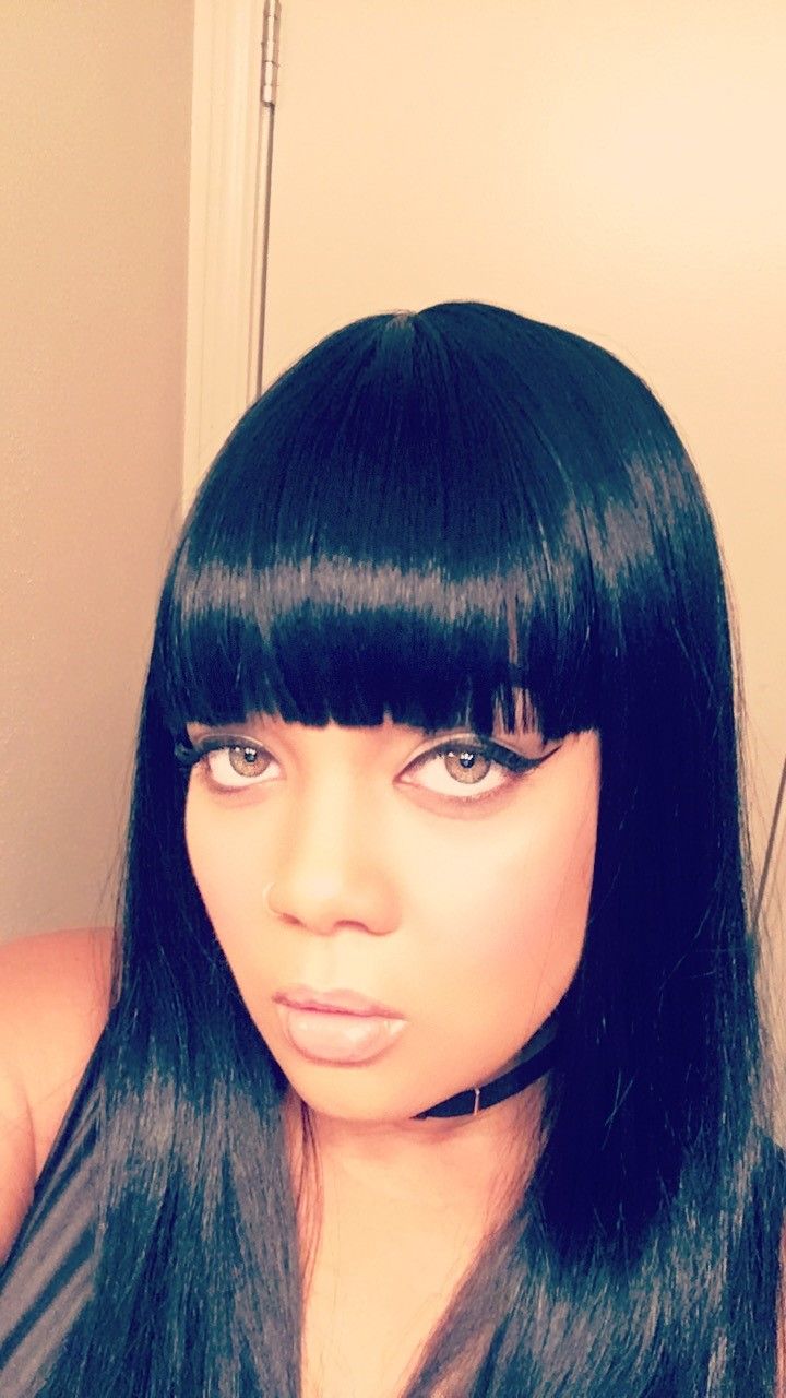 See How This Color-Blind Makeup Artist Turned Her Disability Into A ...