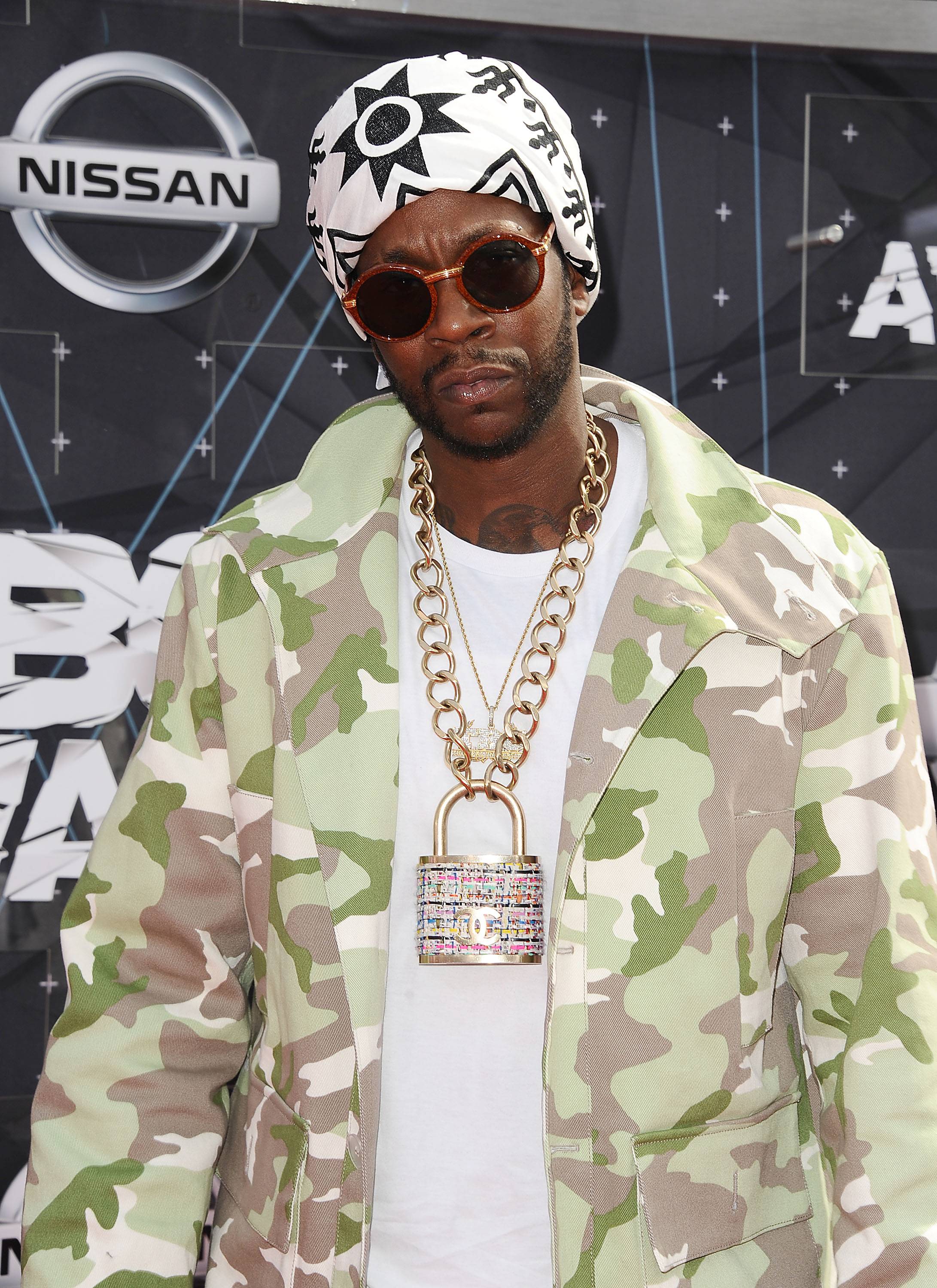 2 Chainz (2015) - - Image 4 from BET Awards '20: The 10 Iciest Diamond ...