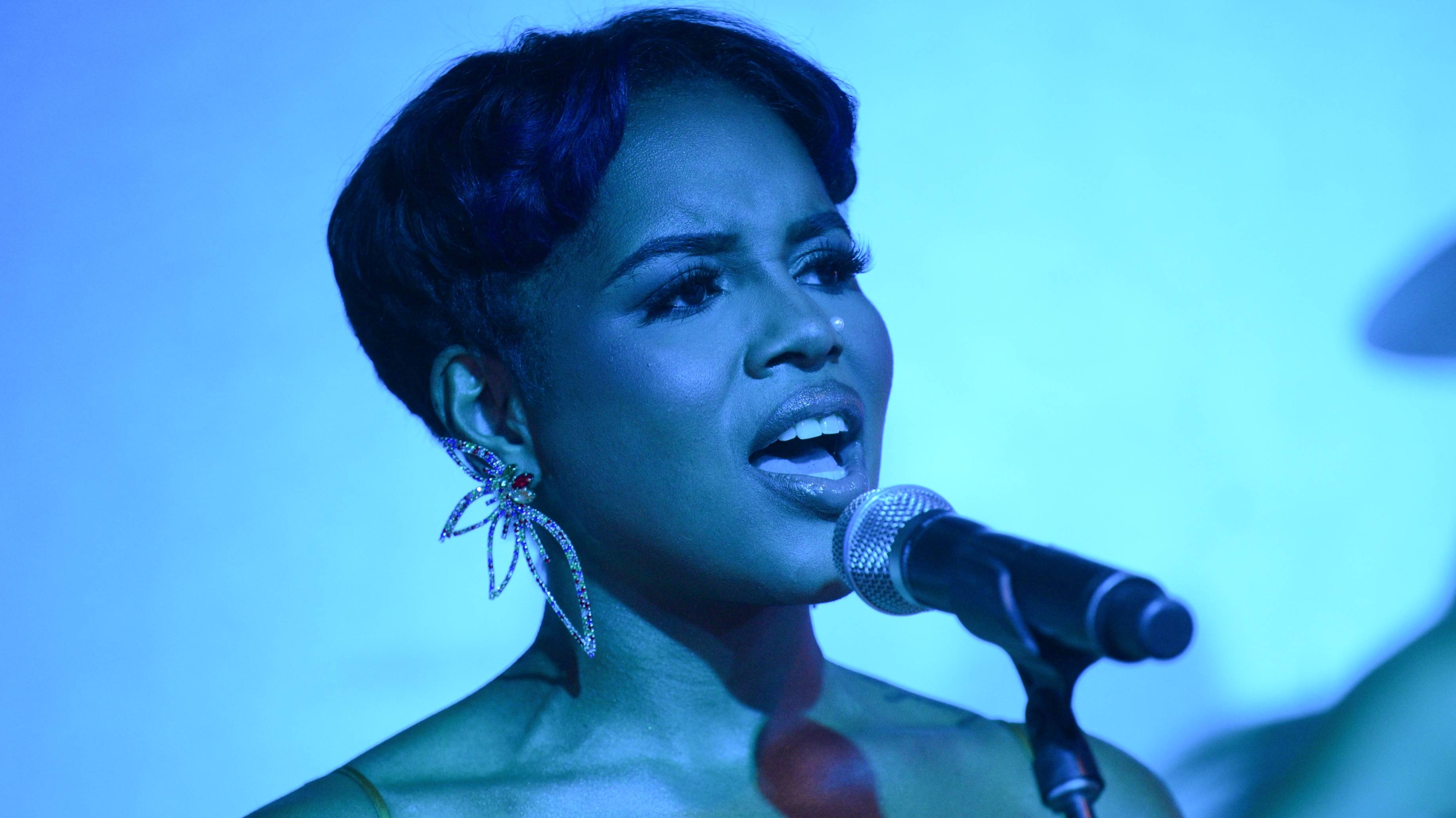 Soul Train Awards 2022: Who is Alex Vaughn? Get to Know This Year’s ...