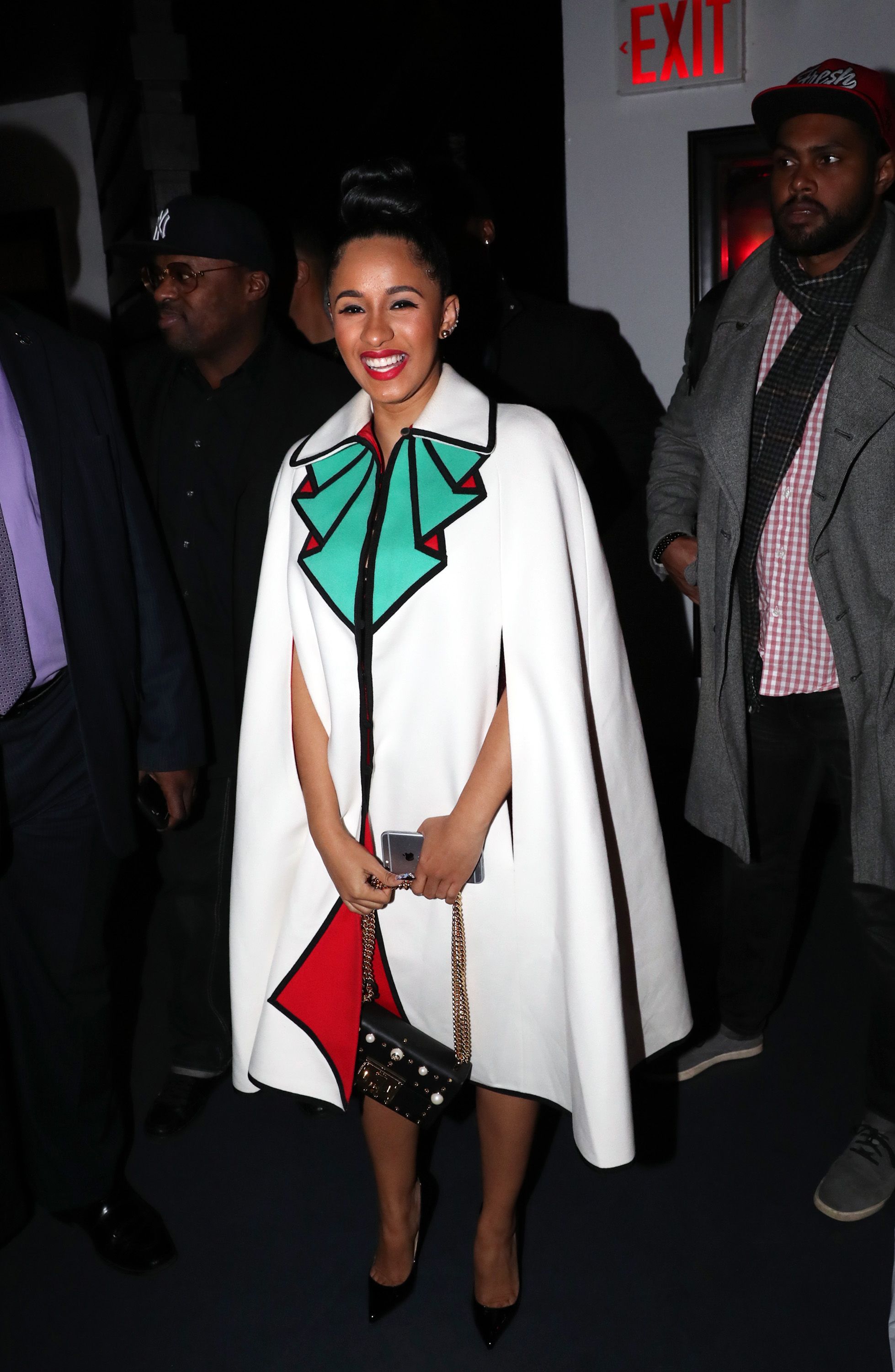 See a Christmas Tree Decorated Entirely With Pictures of Cardi B | News ...