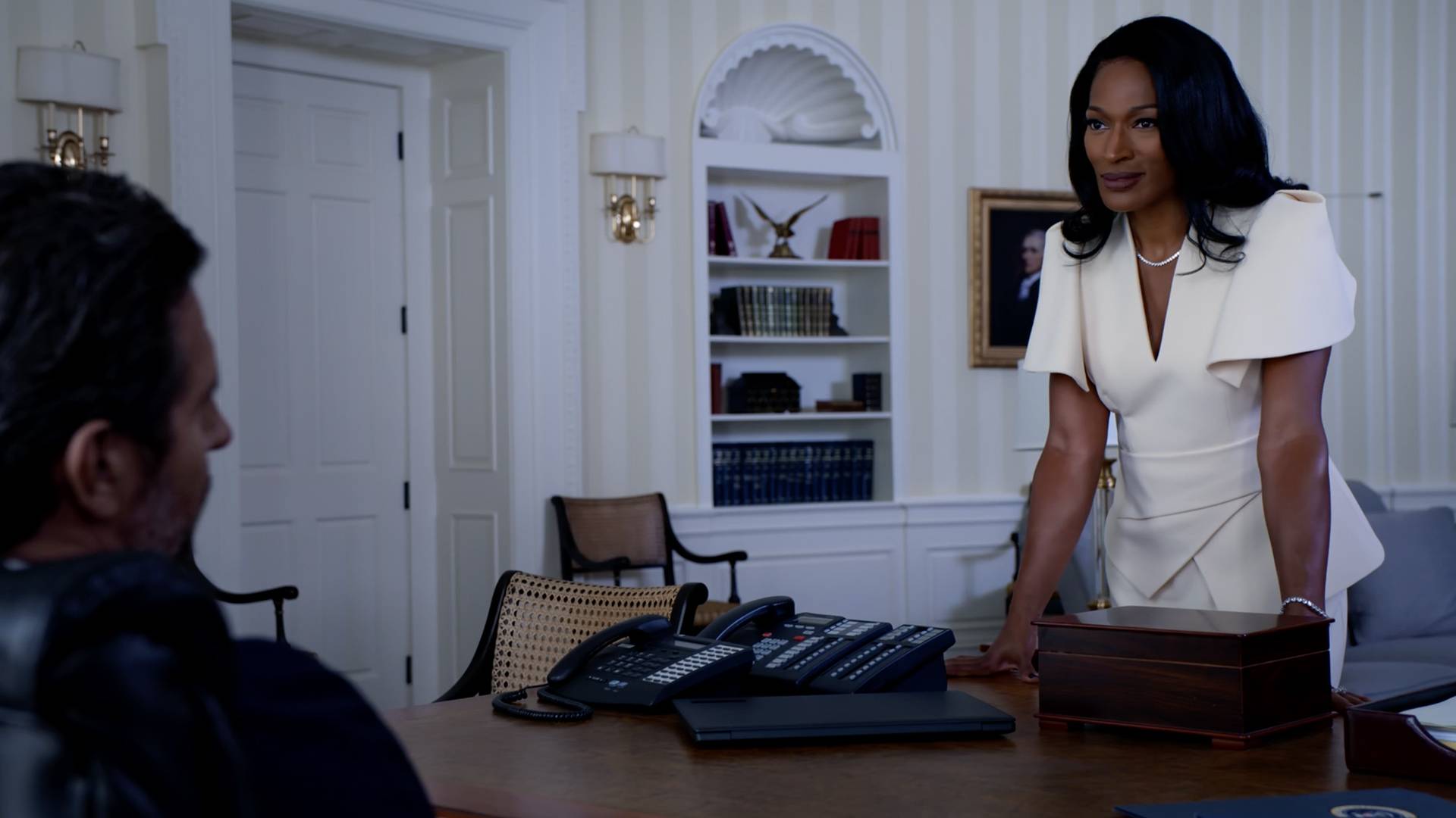 Tyler Perry's The Oval - Season 2, Ep. 1 - A Little Girl Talk - Full ...