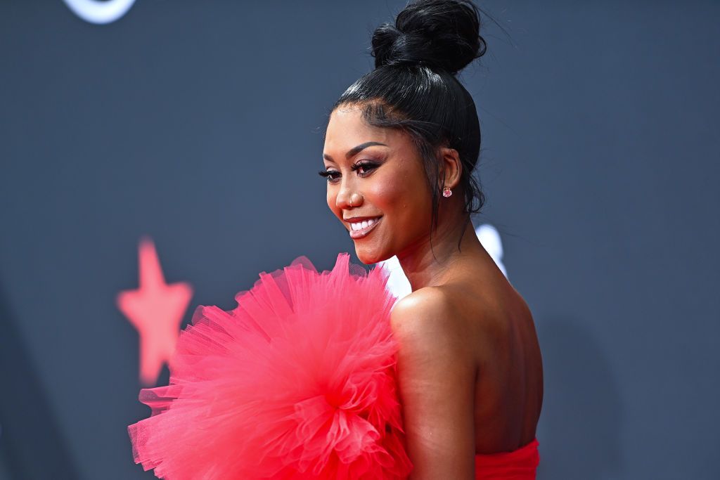 Muni Long's breakout single - Image 1 from Soul Train Awards 2022: Muni ...