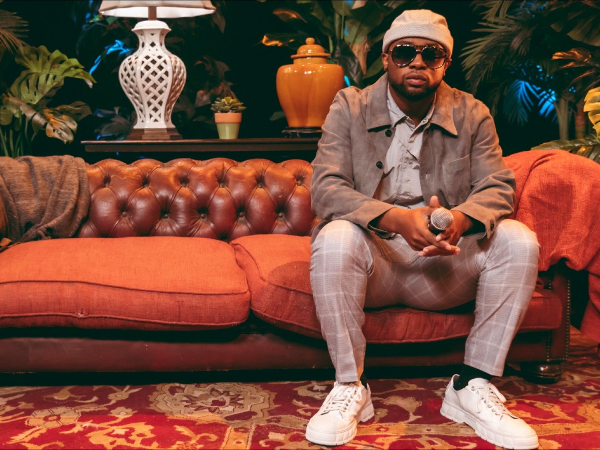 R&B Newcomer Jac Ross Joins The 'Soul Cypher' At The 2021 Soul Train ...