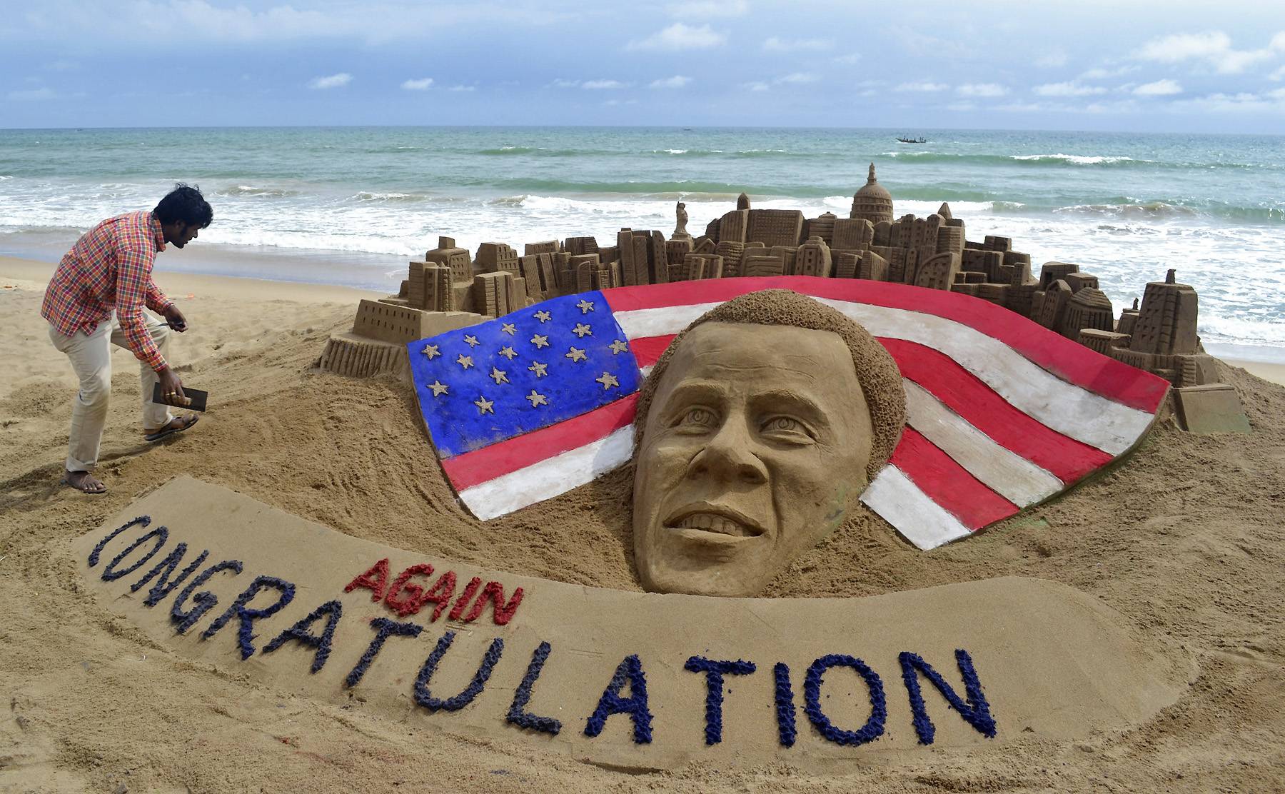 Barack Obama Celebrated on - Image 7 from 10 Vibrant Sand Sculptures ...