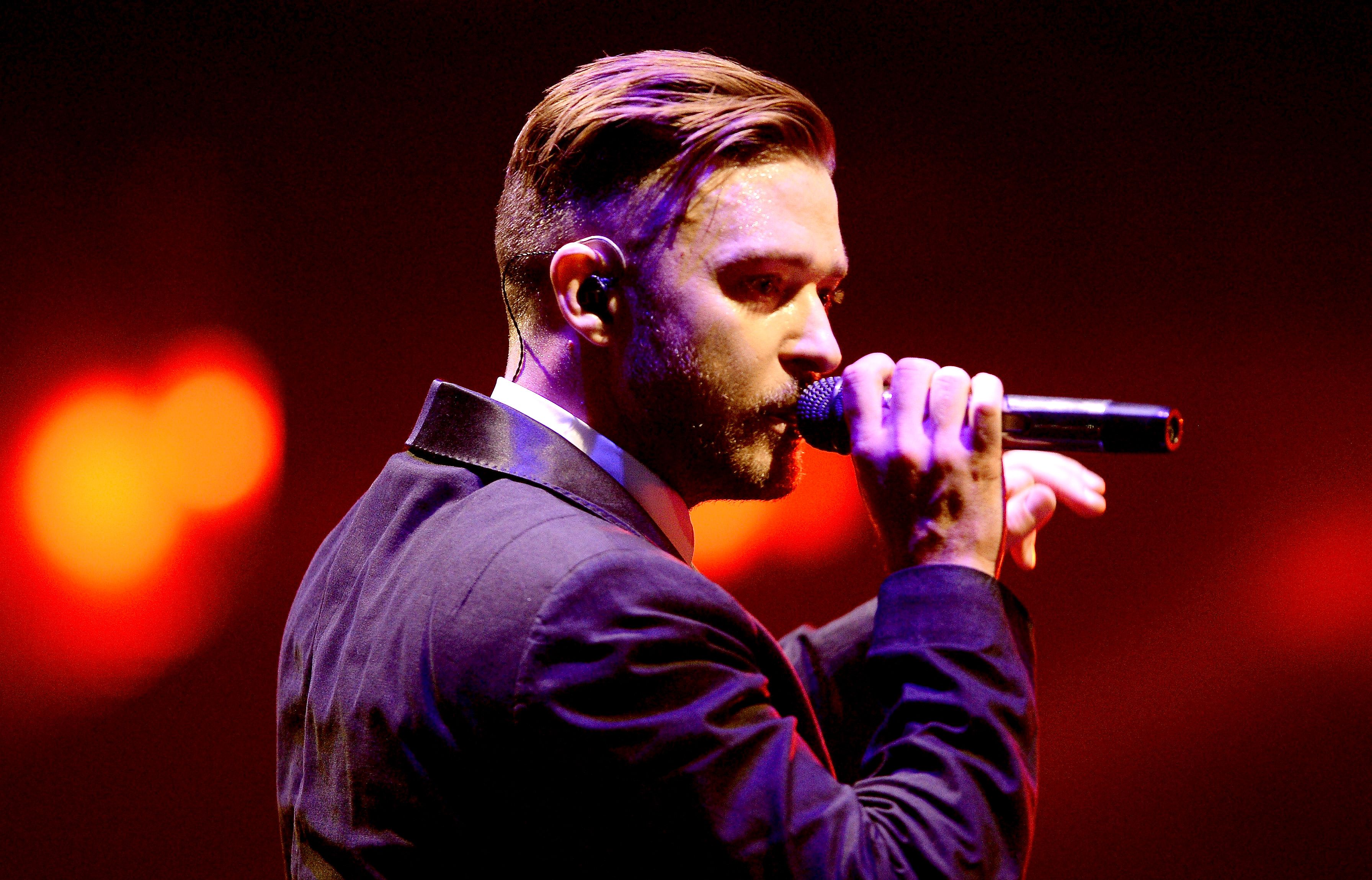 'The Woods' With Juicy - Image 6 from Justin Timberlake's Top Features ...