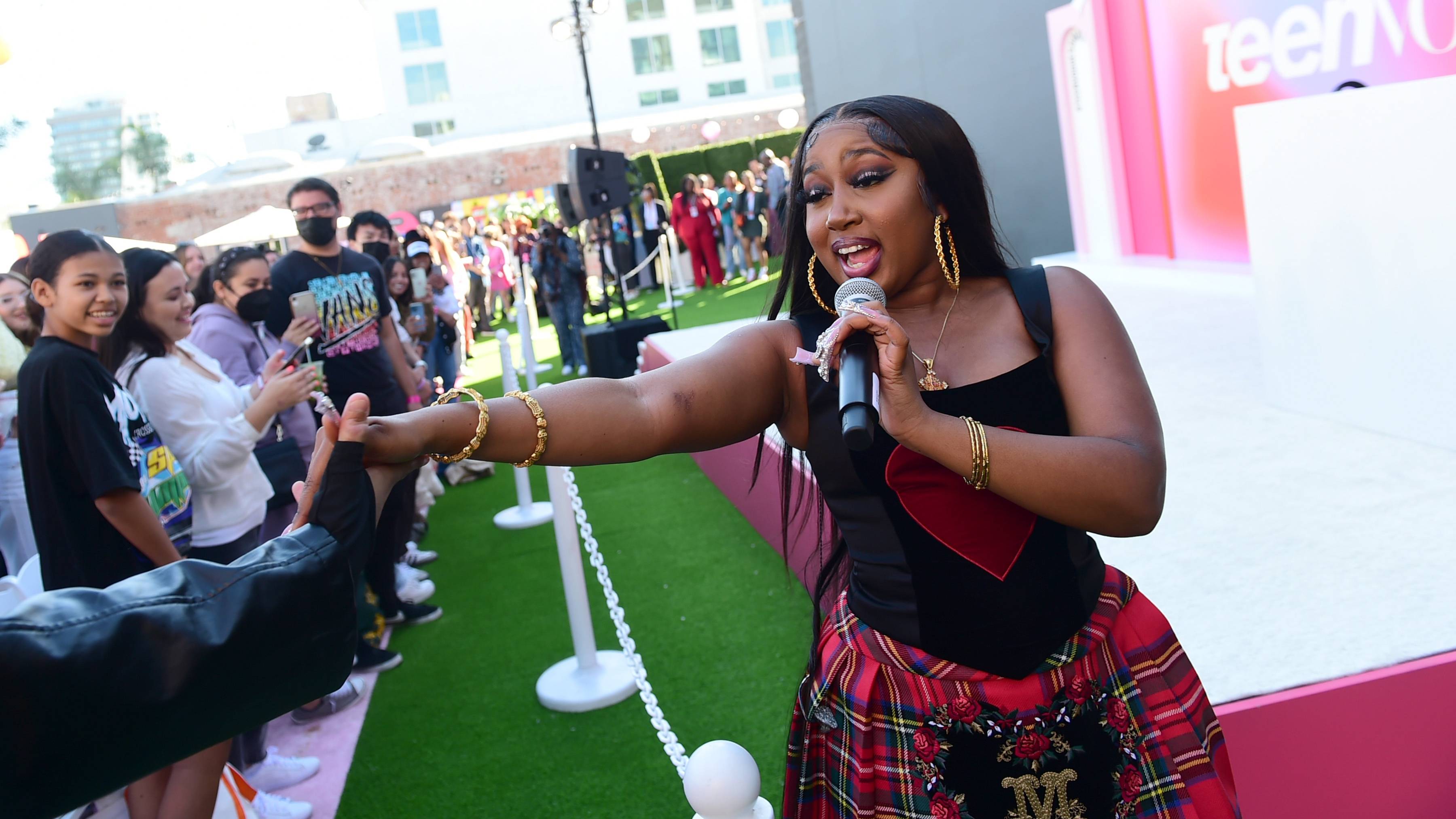 Soul Train Awards 2022: Get To Know Atlanta Artist Baby Tate | News | BET