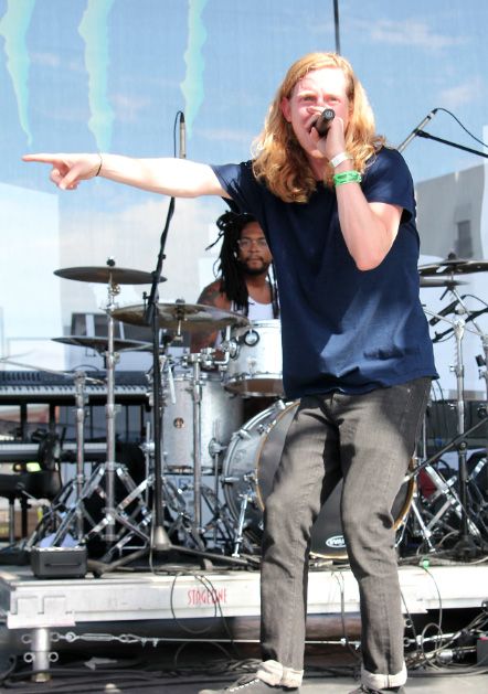 "Pull It" - Asher - Image 5 from The Rundown: Asher Roth, RetroHash | BET