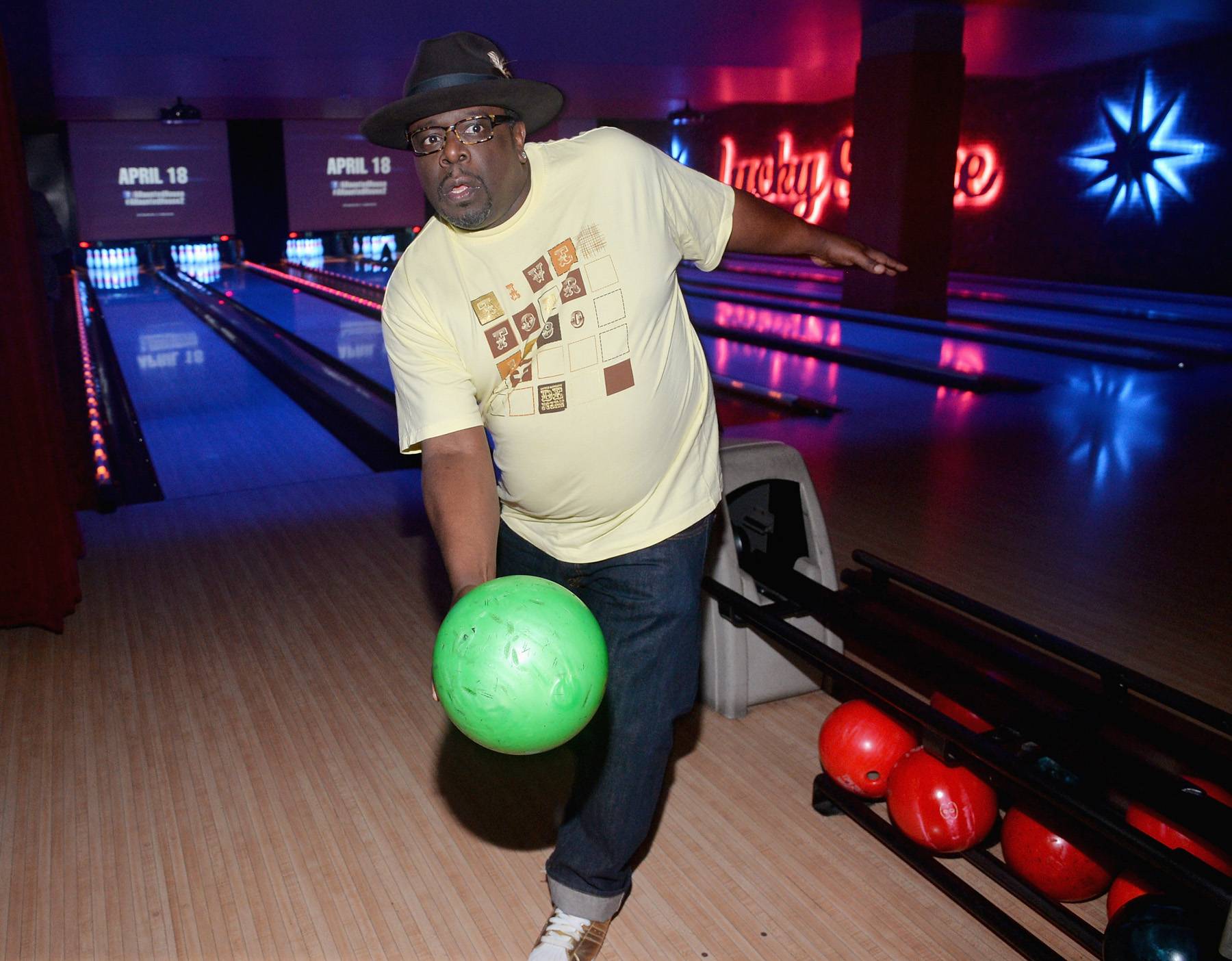 Ballin' - Actor/comedian Cedric - Image 13 from Out and About: Drake ...