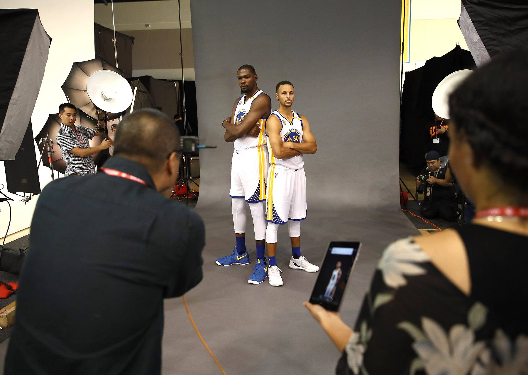 Strike a Pose - - Image 37 from Out and About: This Photo of FLOTUS and ...