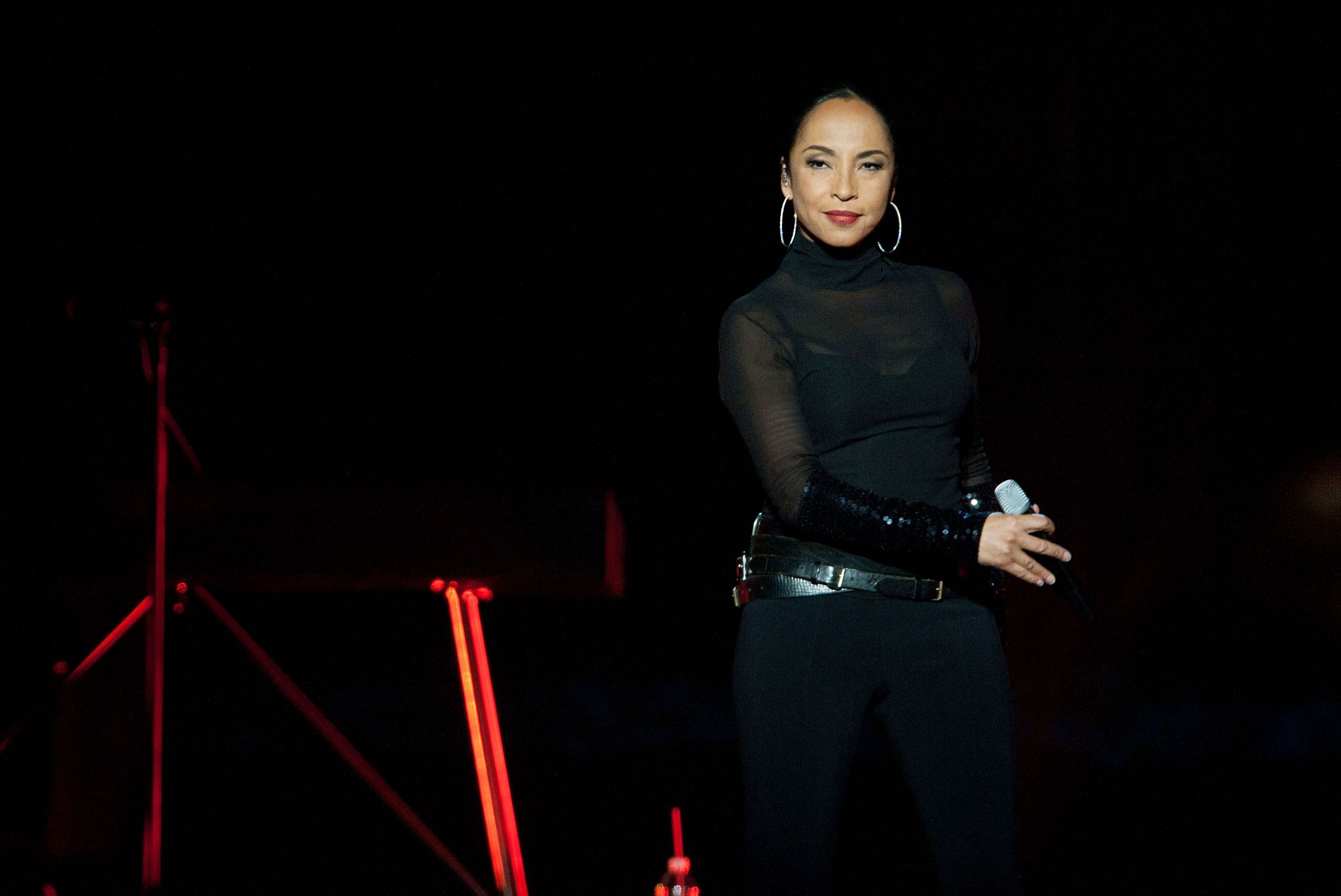 Sade Shows Off Her Country Estate To Vogue And Makes Us Super Jealous ...