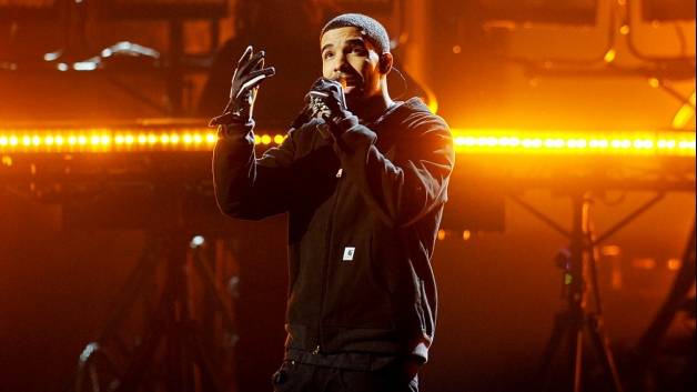 Drake Speaks on Fan's Forehead Tattoo | News | BET