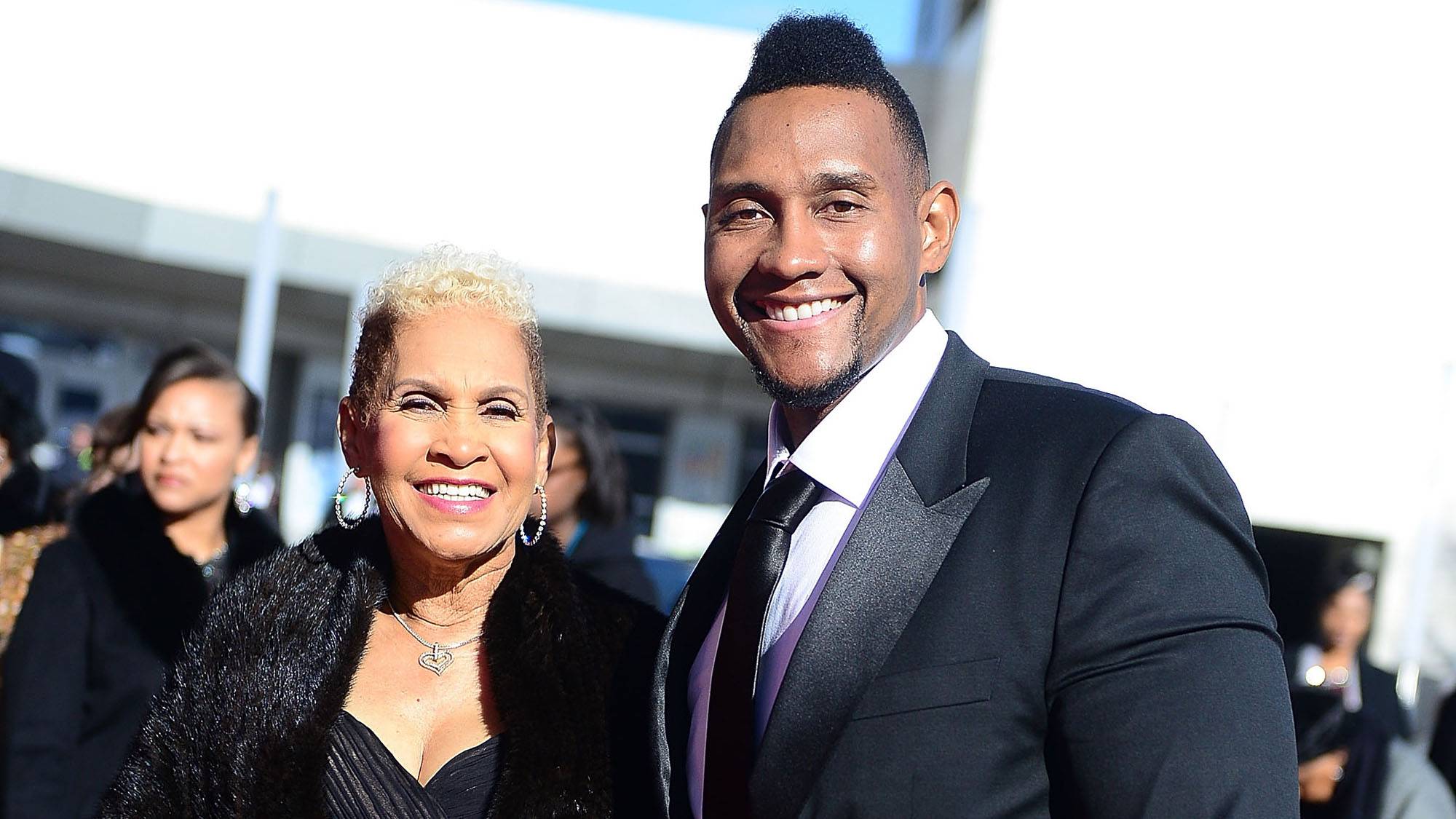 ‘Welcome To Sweetie Pies’ Miss Robbie Continues To Support Son, Amid ...