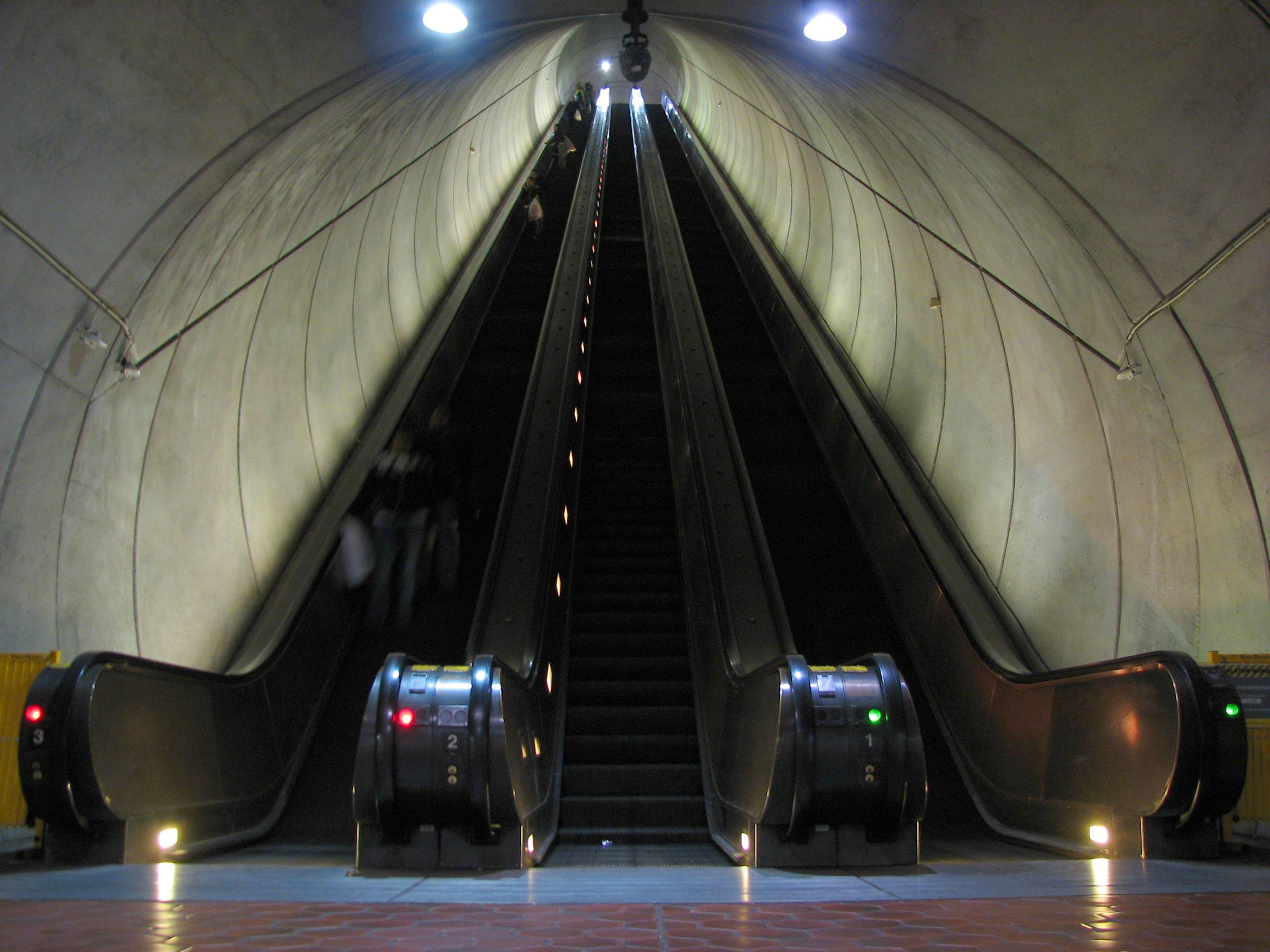 MetroRail Wheaton Station Escalator - Image 8 from D.C. Guide: Sights ...