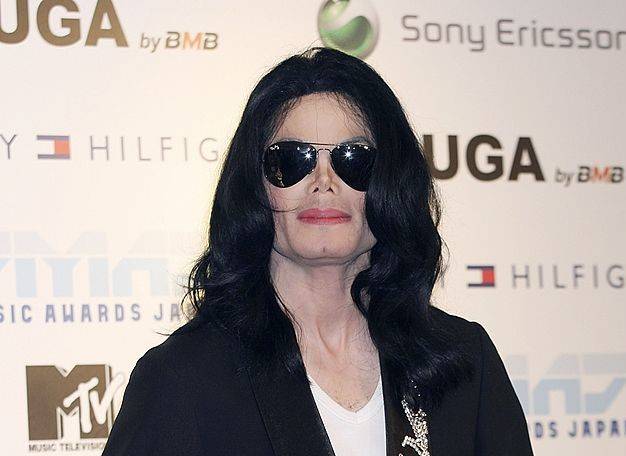 Woman Who Allegedly Stabbed Michael Jackson's Niece Facing Hate Crime ...